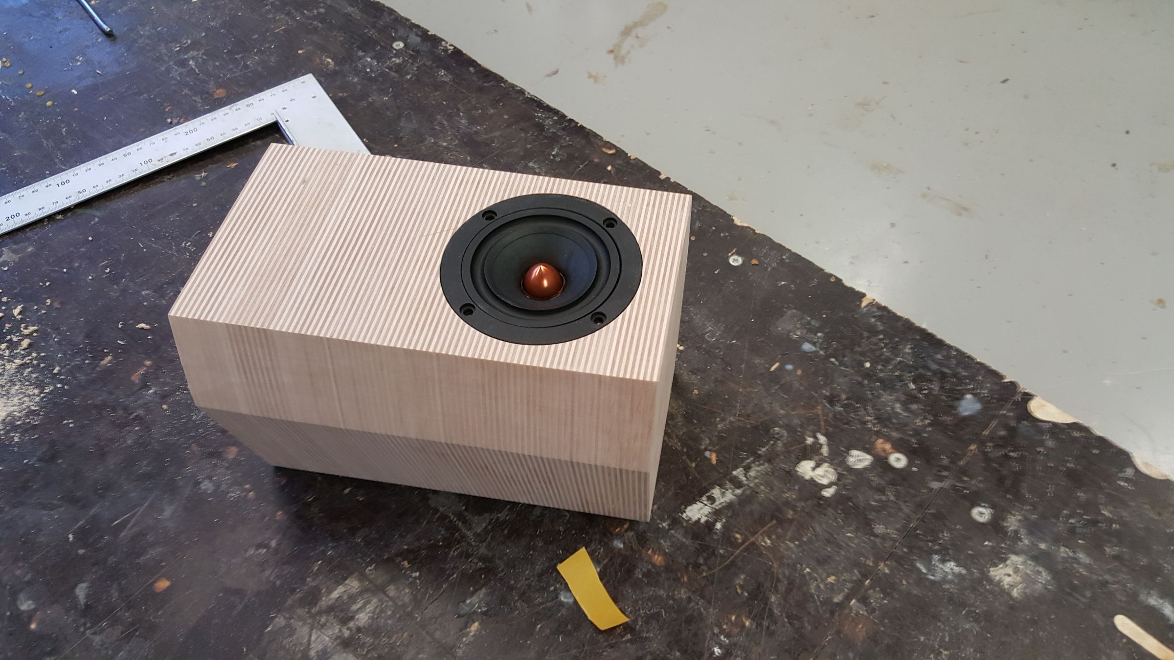 LK Audio Mini Monitor Speakers (bookshelf) : 8 Steps (with Pictures ...