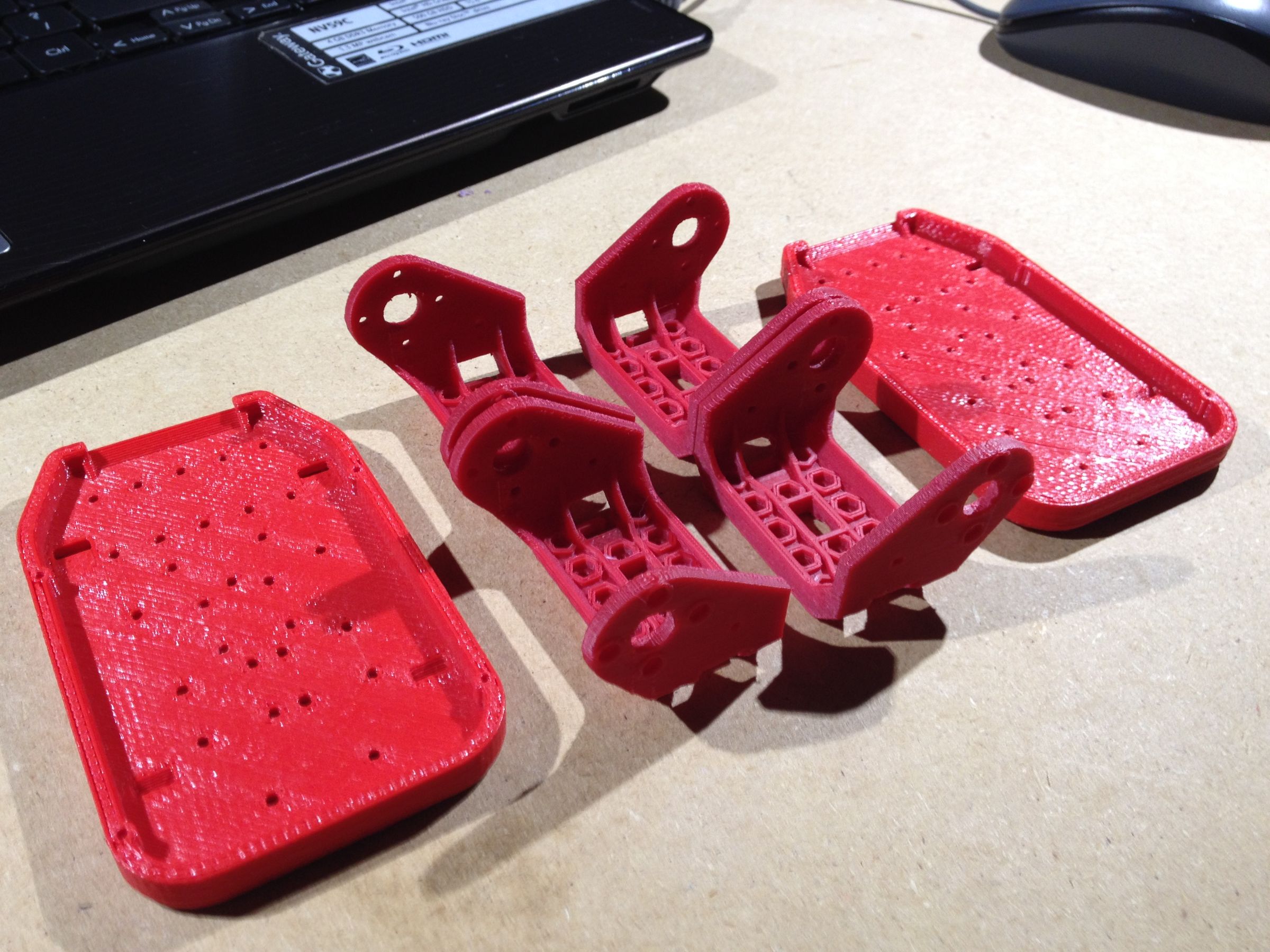 3D Printed Humanoid Robot for Under 1000.00 USD : 10 Steps - Instructables