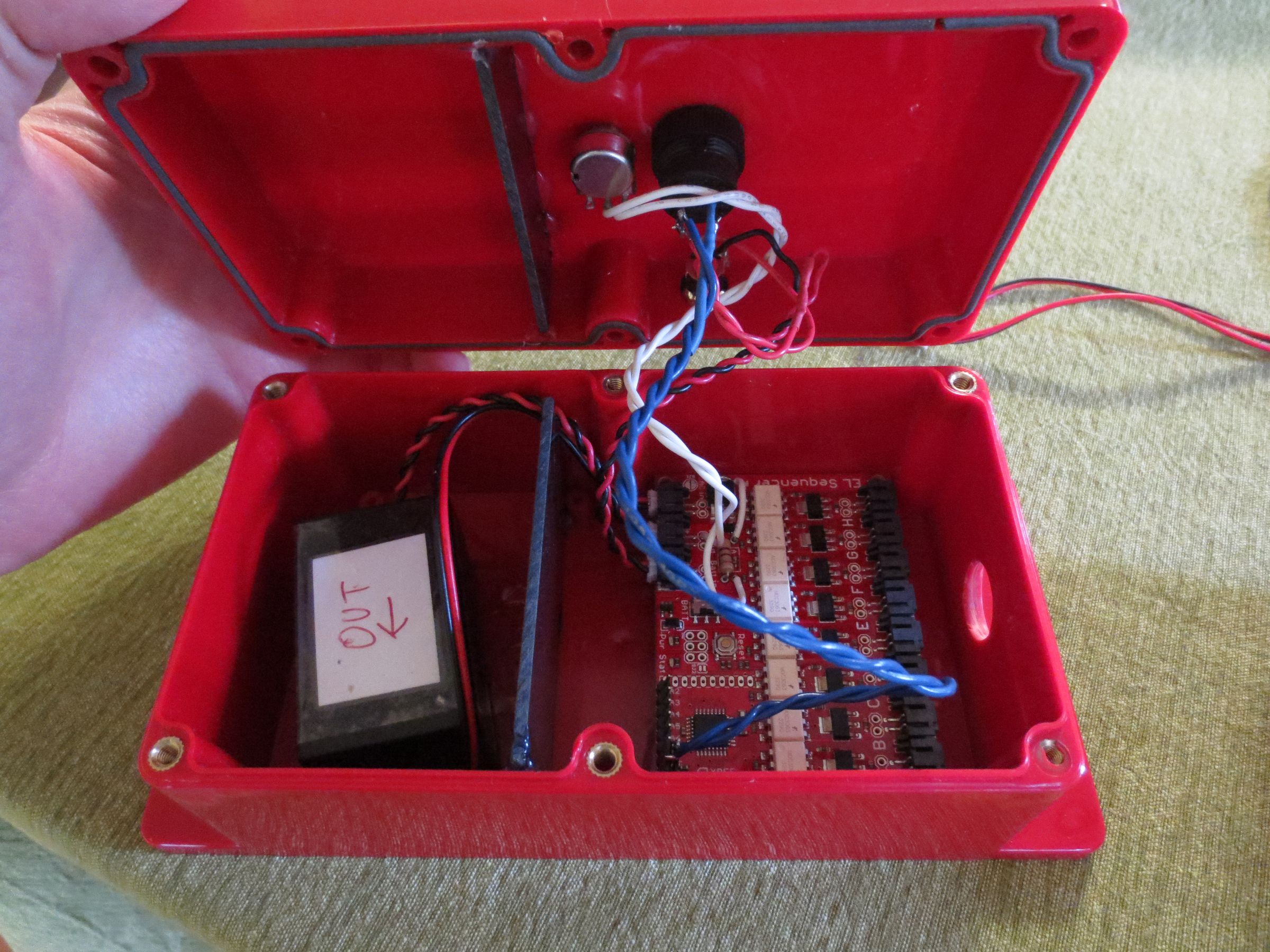 EL Wire Driver : 4 Steps - Instructables