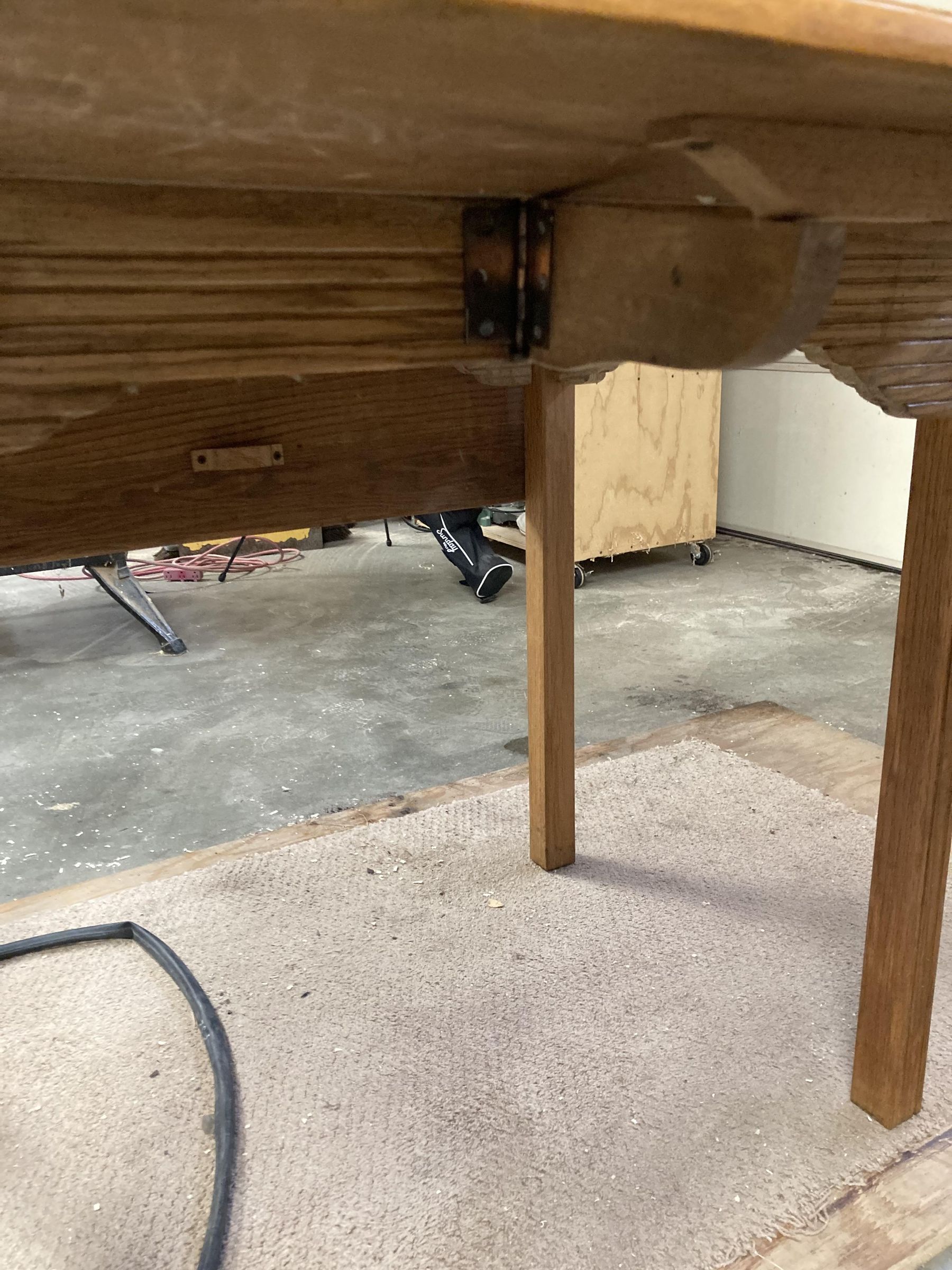Fixing an All-too-eager-to-drop Drop Leaf Table : 6 Steps - Instructables