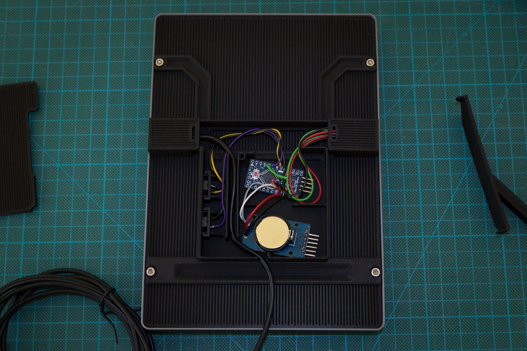 Lazy Grid Clock V2 : 6 Steps (with Pictures) - Instructables