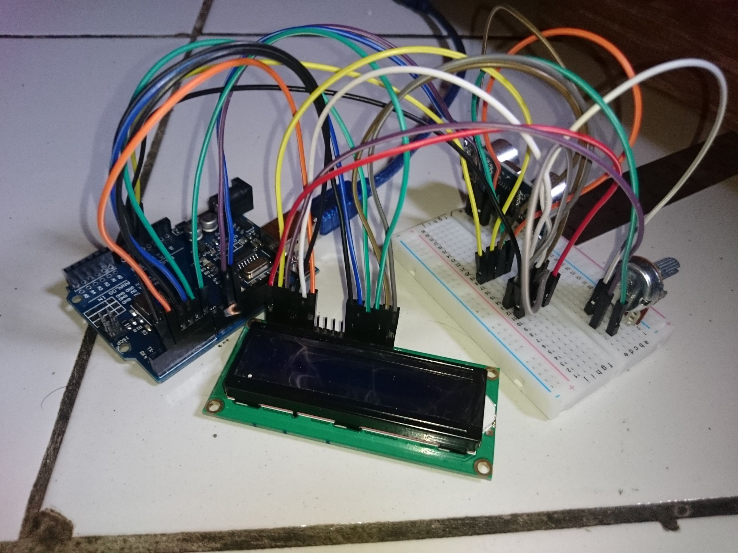 ARDUINO - DISTANCE METER WITH ULTRASONIC HC-SR 04 : 4 Steps (with ...