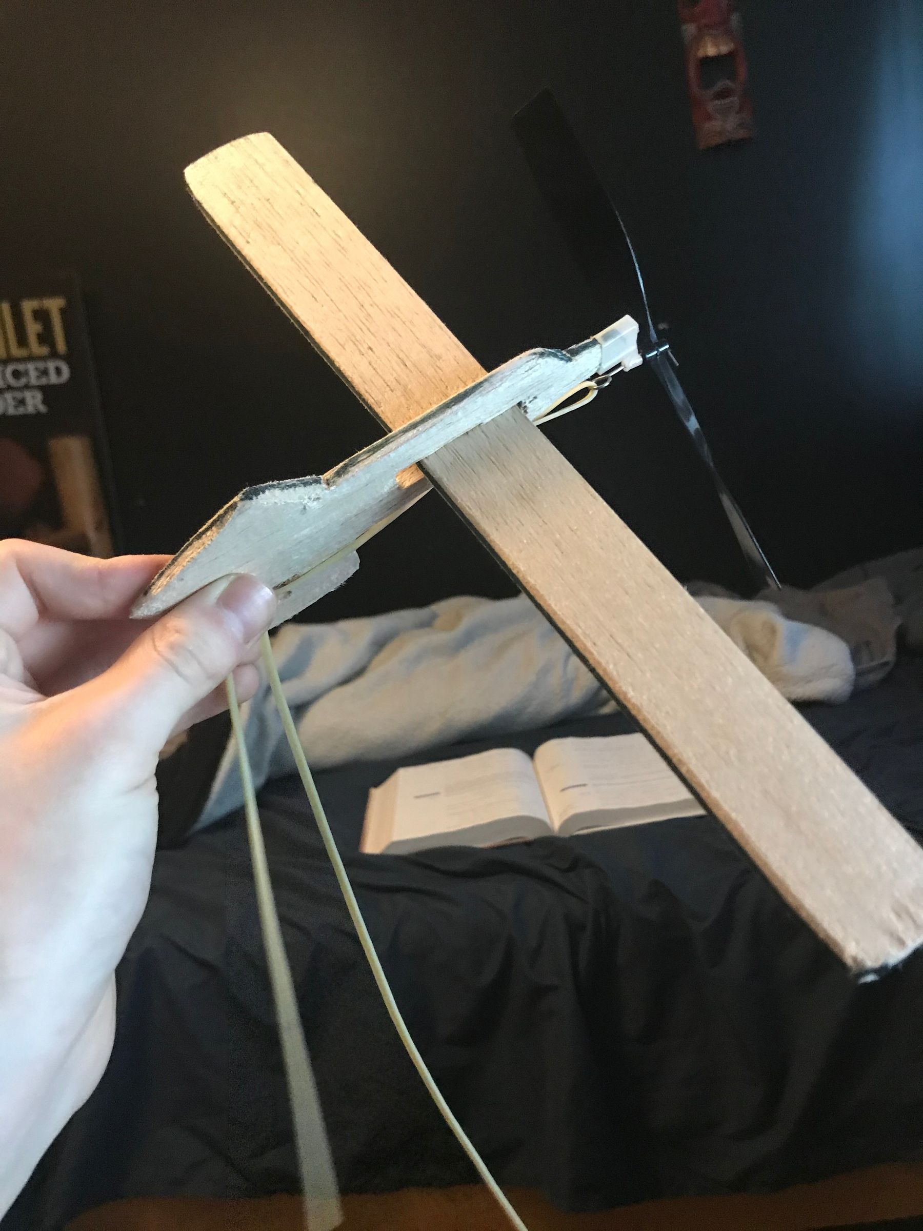 Airplane Project : 4 Steps - Instructables