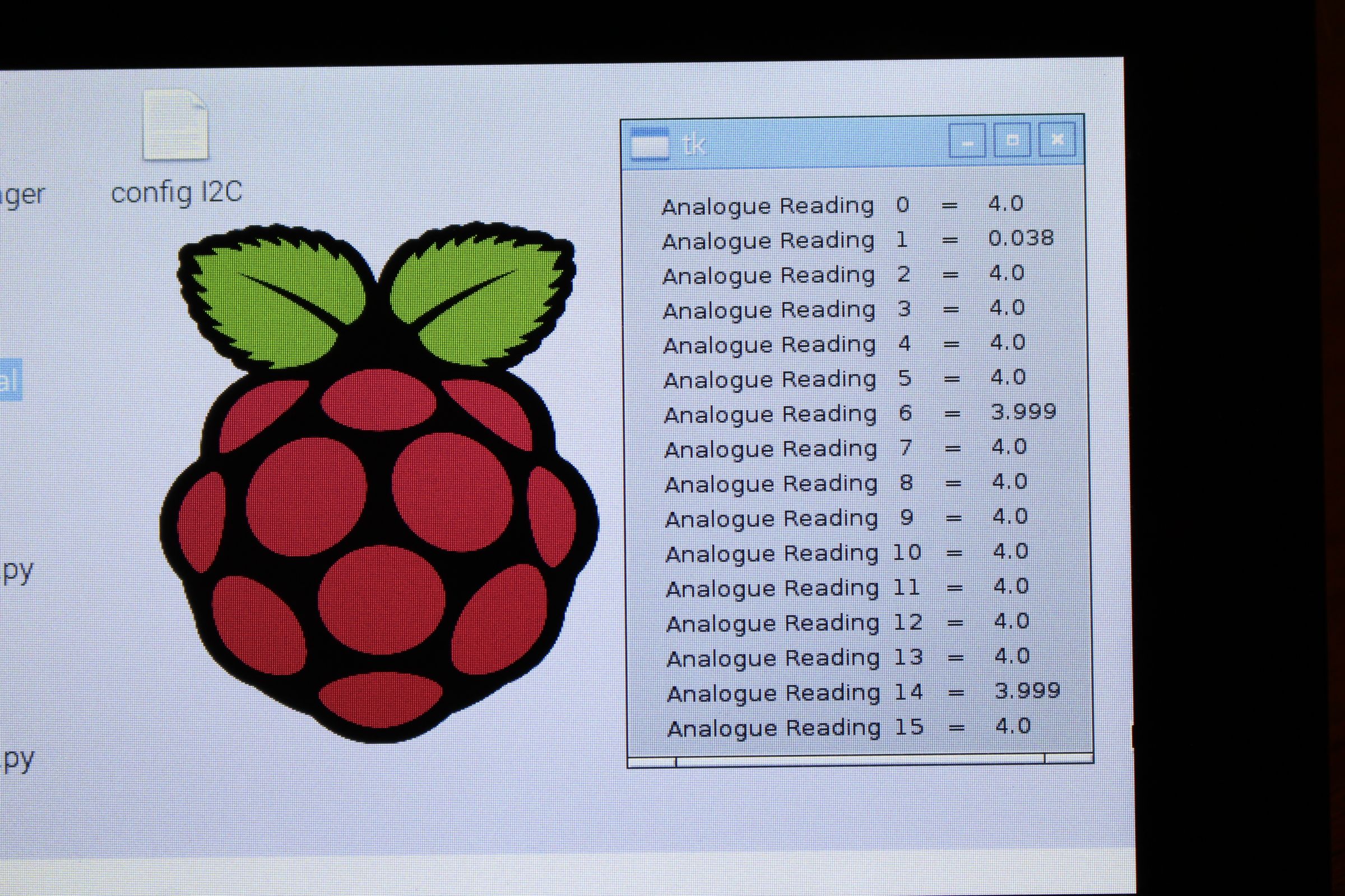 Raspberry Pi Analogue to Digital A/D Conversion Board and GUI Voltage ...