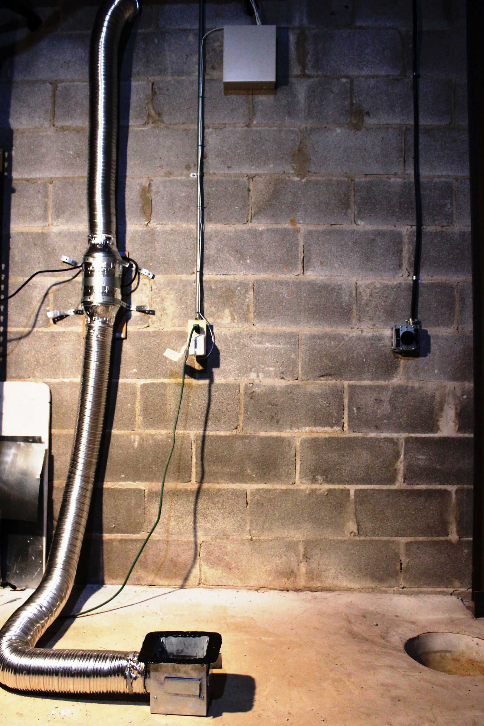 How to Make a Downdraft Kiln Vent : 8 Steps (with Pictures) - Instructables