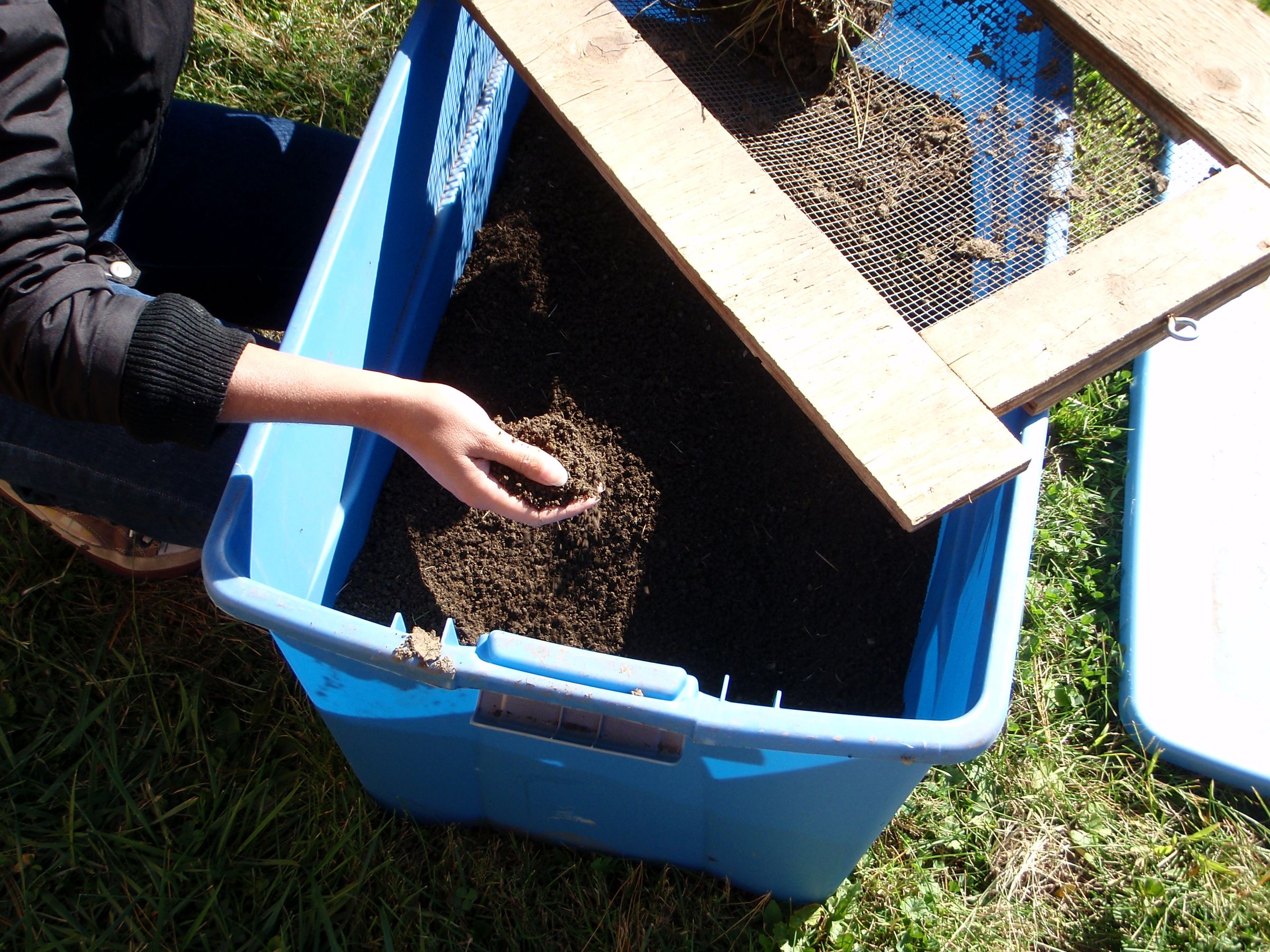 How to Build a Cold Frame : 5 Steps (with Pictures) - Instructables