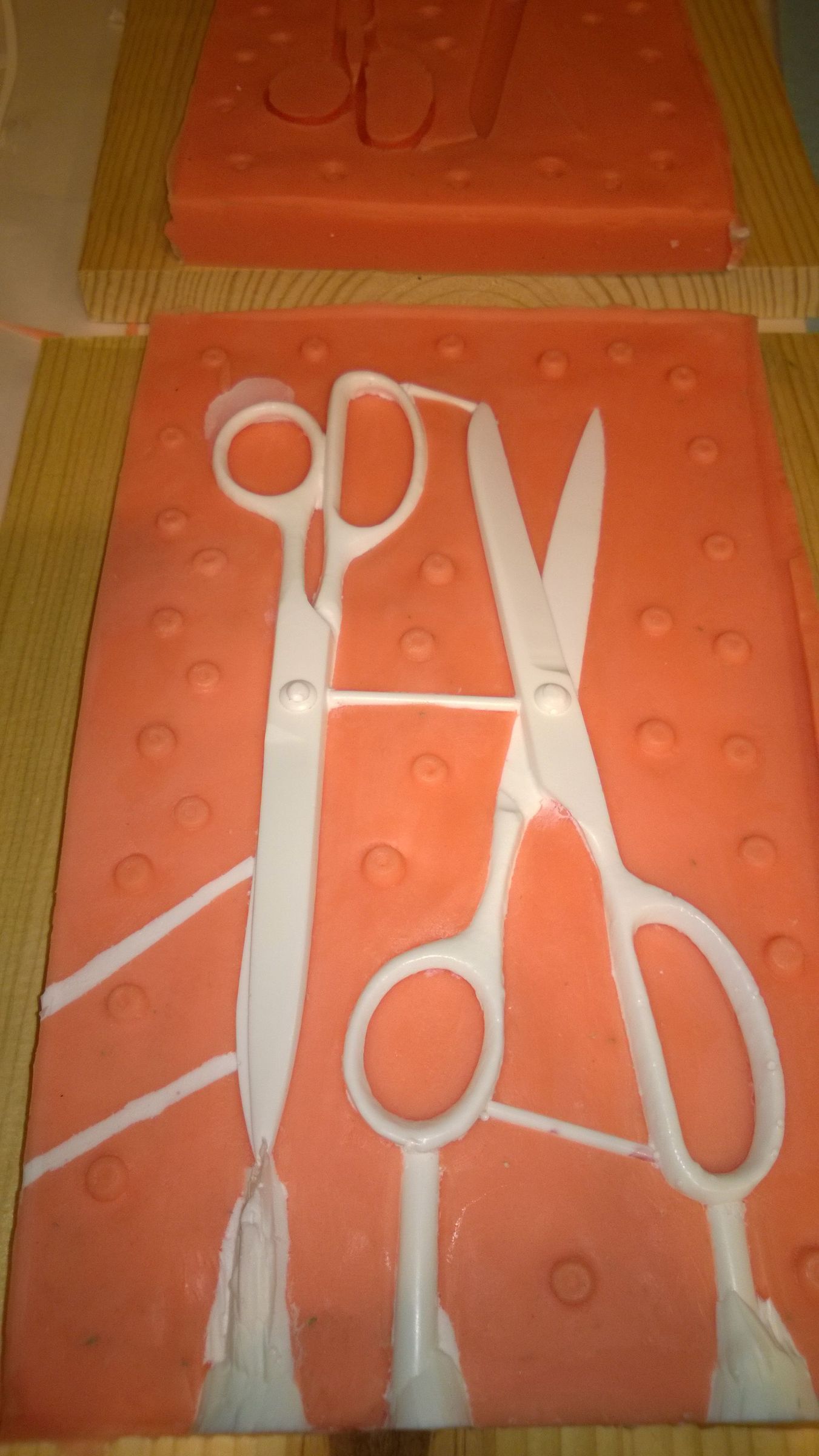 Creating Edward Scissorhands : 4 Steps (with Pictures) - Instructables