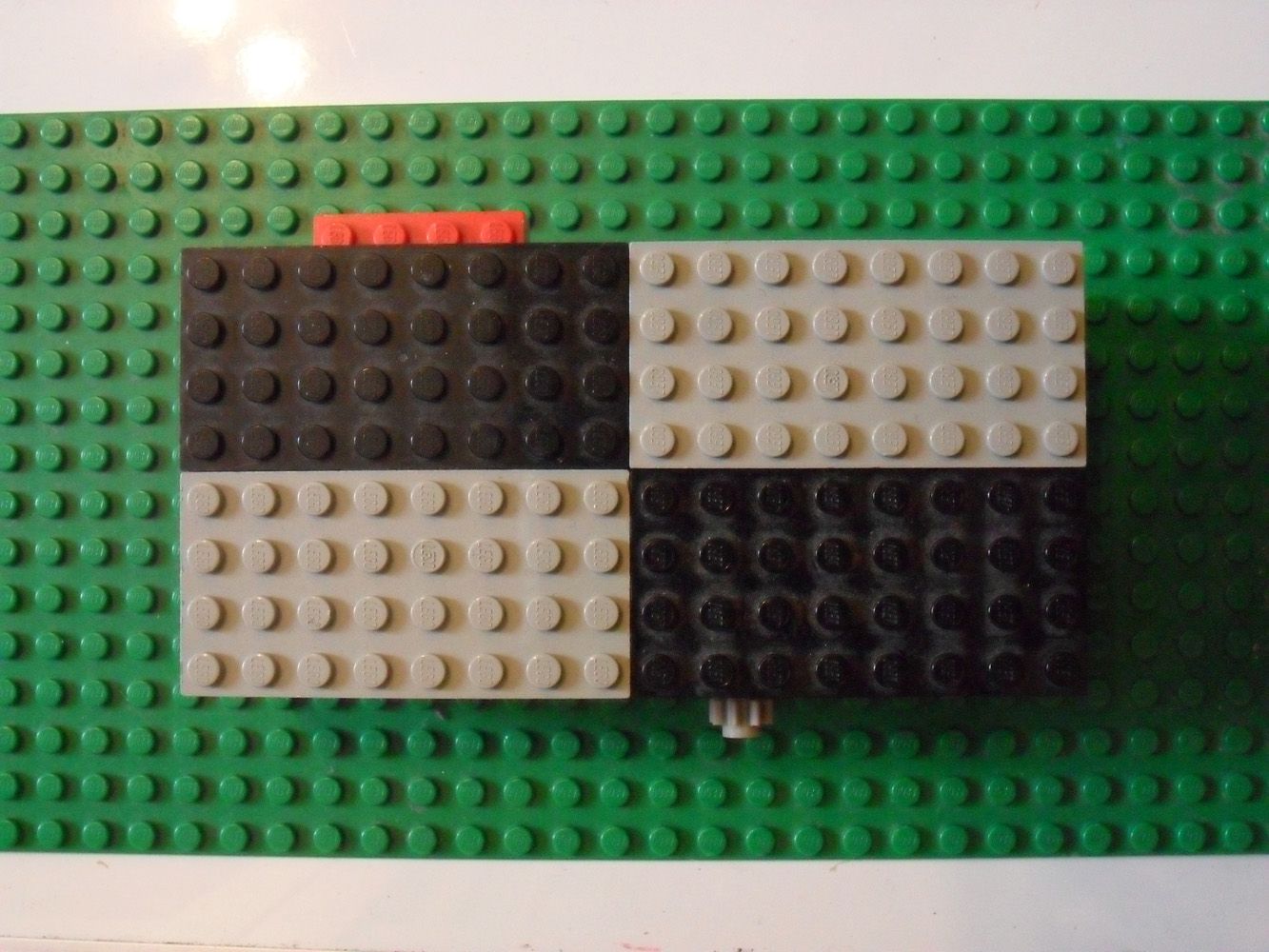 Lego Safe : 4 Steps - Instructables