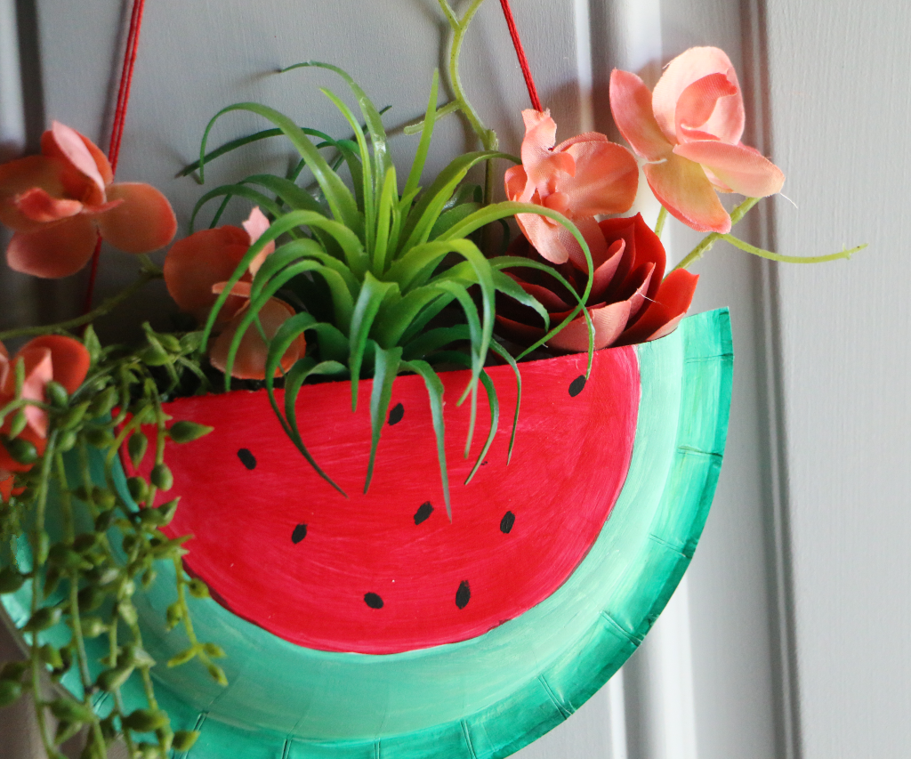 Summer Craft: DIY Paper Plate Watermelon Flower Hanger : 5 Steps (with Pictures) - Instructables