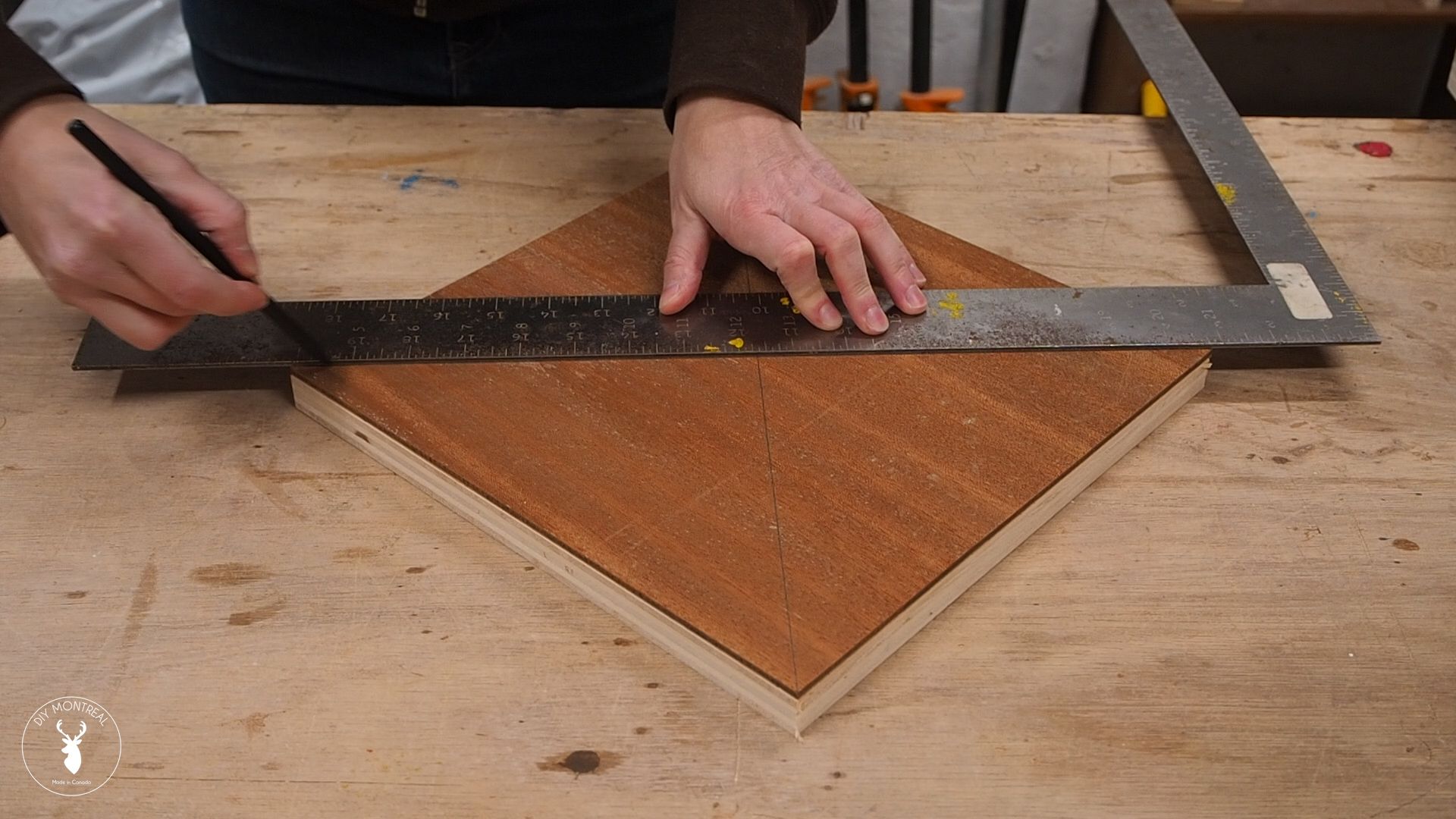 Small Parts Crosscut Sled + Miter Attachment : 10 Steps (with Pictures ...