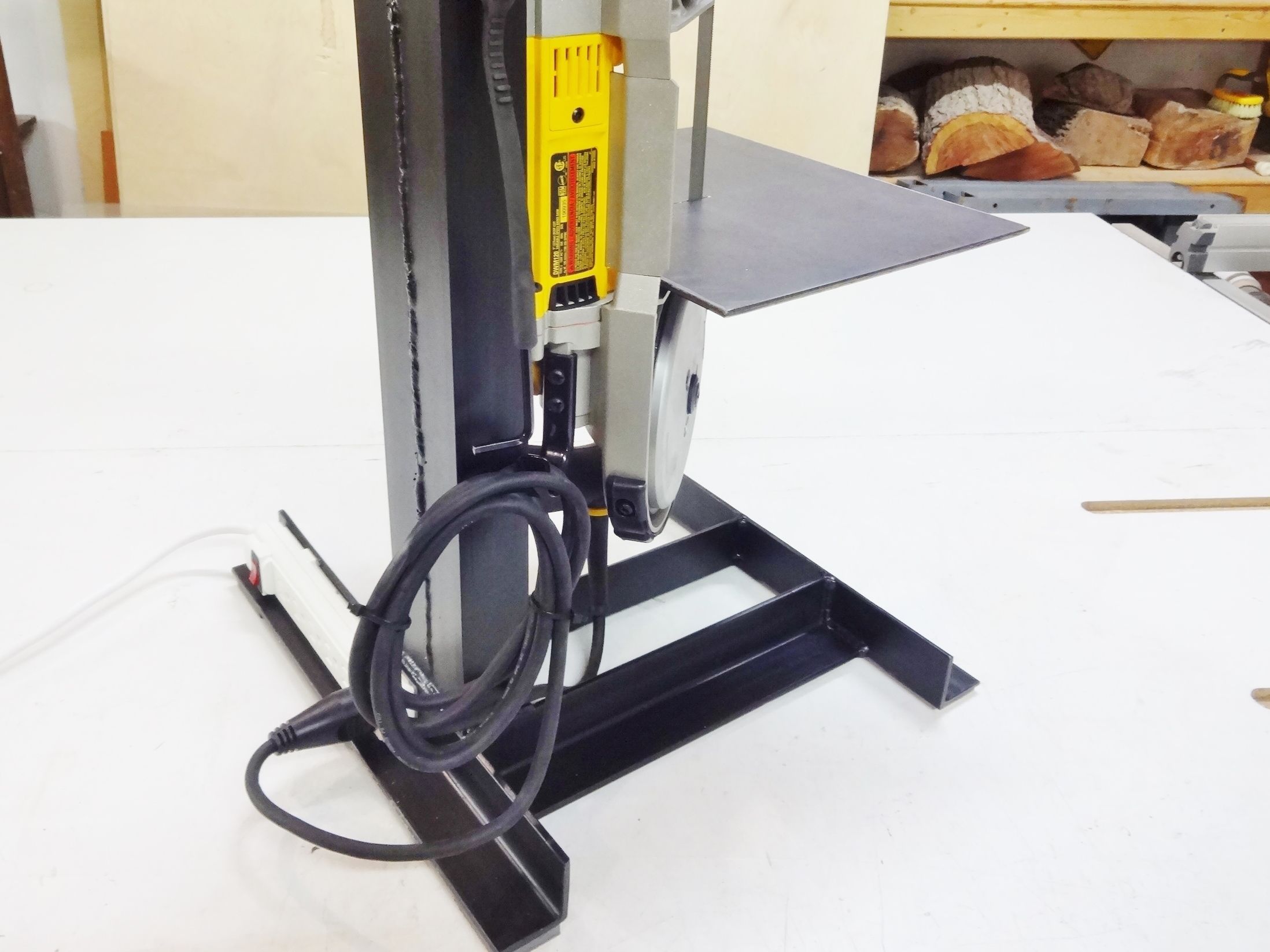 Portable Bandsaw Metal Stand : 24 Steps (with Pictures) - Instructables