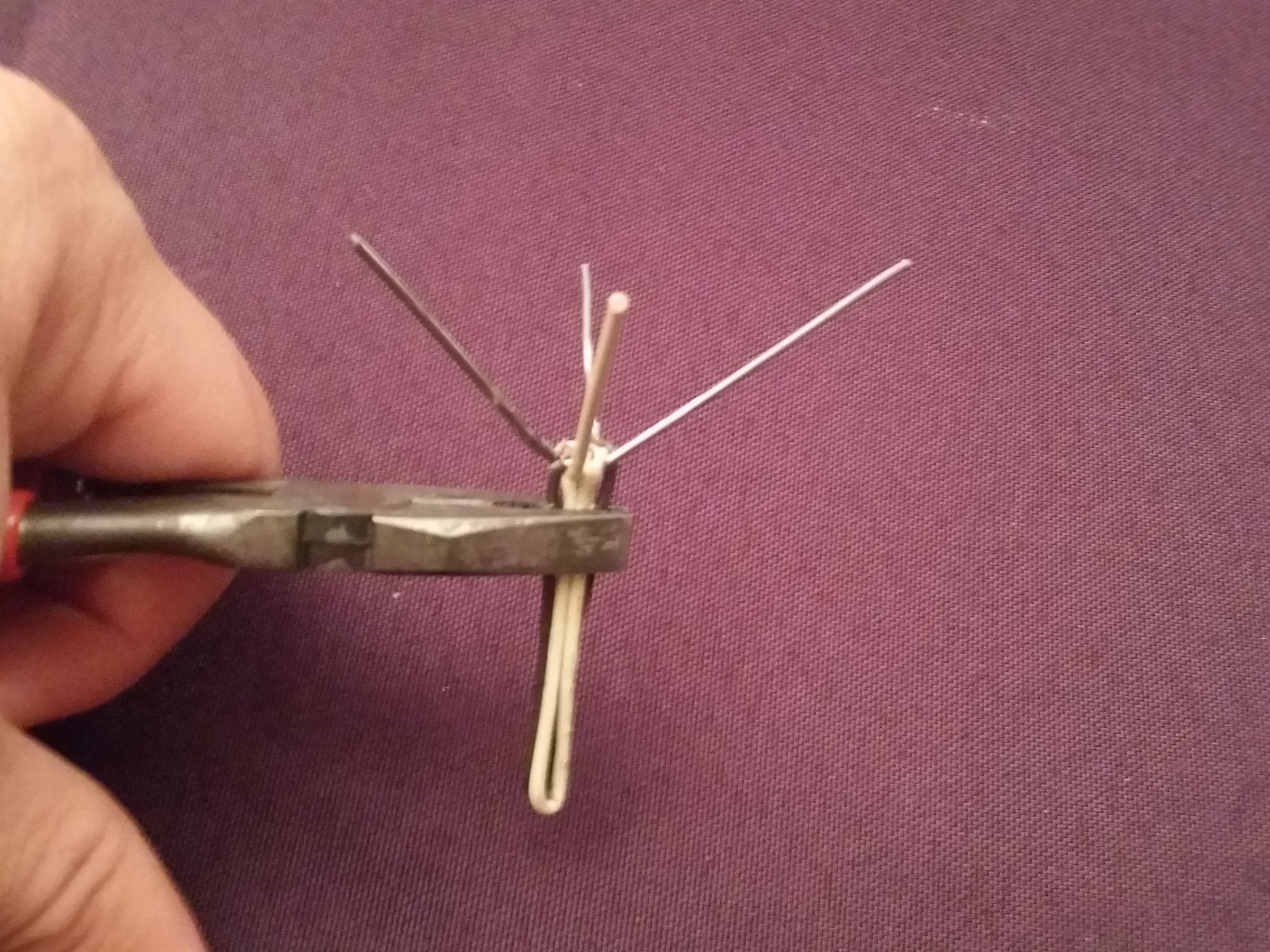 Paperclip Grappling Hook : 6 Steps (with Pictures) - Instructables