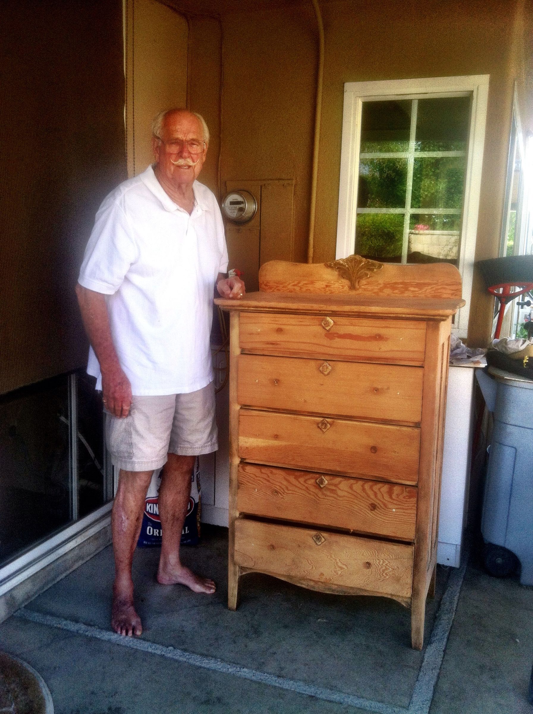 How to Restore an Old Dresser : 5 Steps (with Pictures) - Instructables