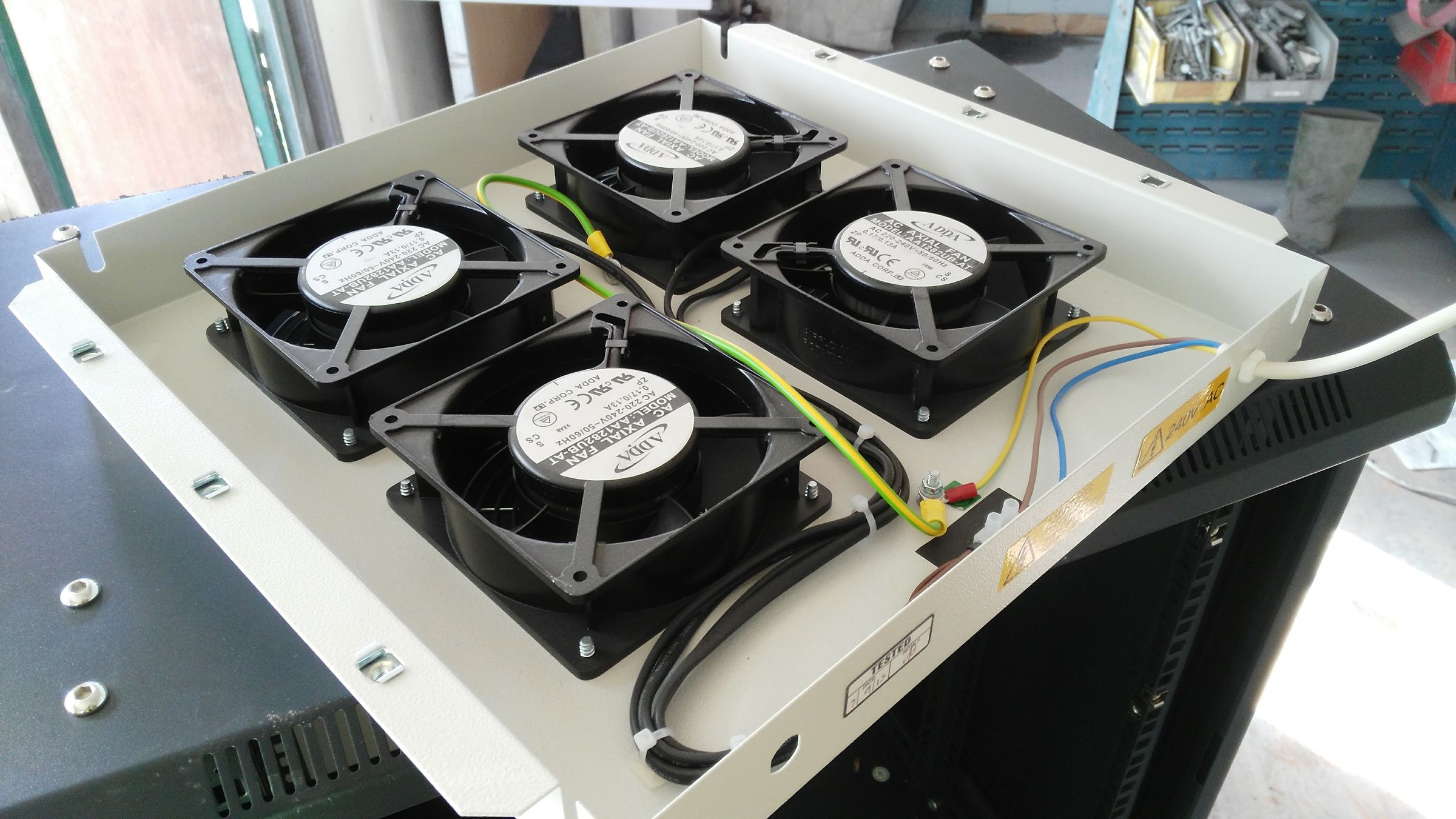 Dust-proof Enclosure for PC : 4 Steps (with Pictures) - Instructables