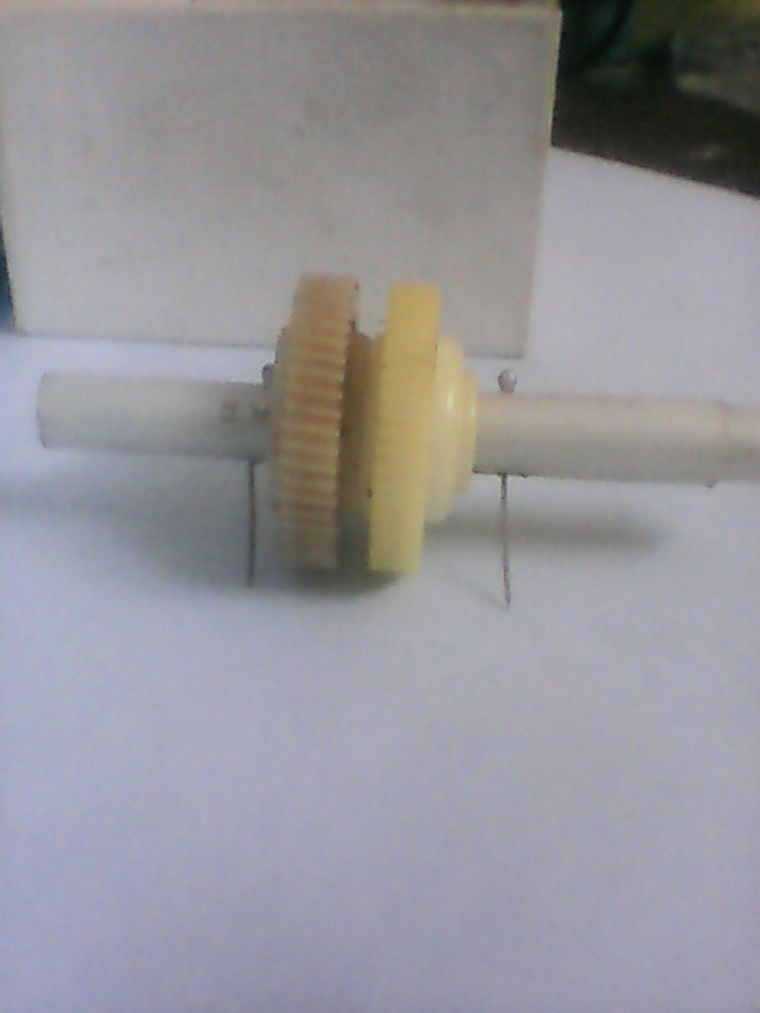 SIMPLE OBSTACLE DETECTING ROVER : 9 Steps - Instructables