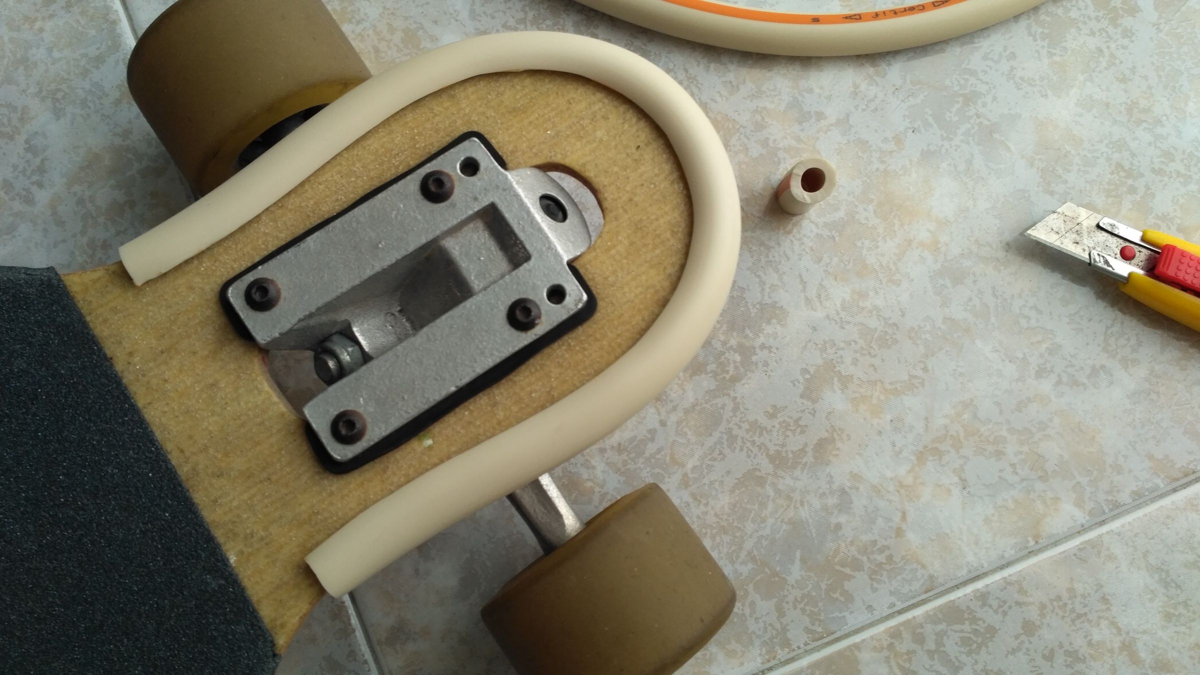 DIY Longboard Skate Nose Guard for Less Than €1,50 : 4 Steps (with ...