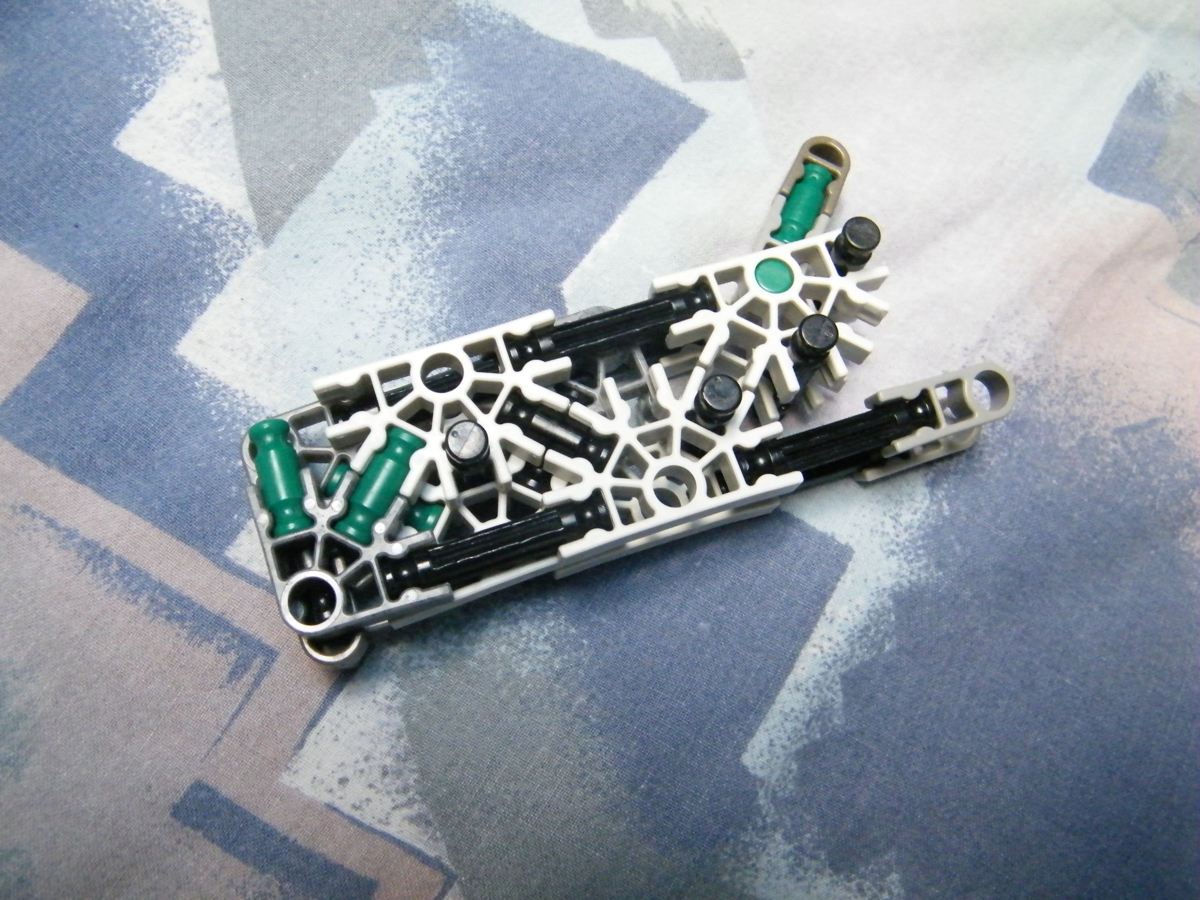 K'nex Contest Entry: JS-9MM : 7 Steps - Instructables