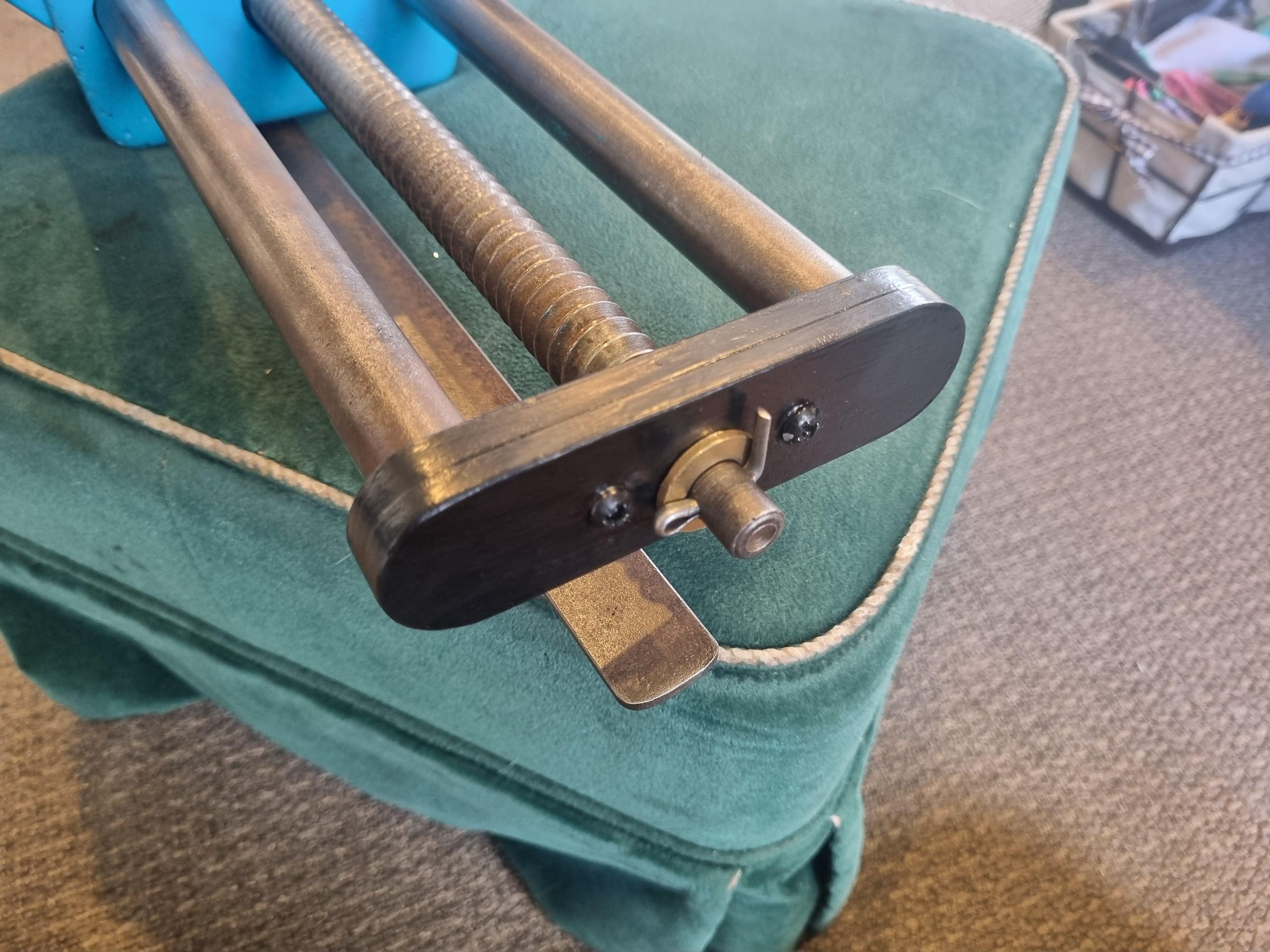 Fix a Broken Woodworking Vice : 7 Steps (with Pictures) - Instructables