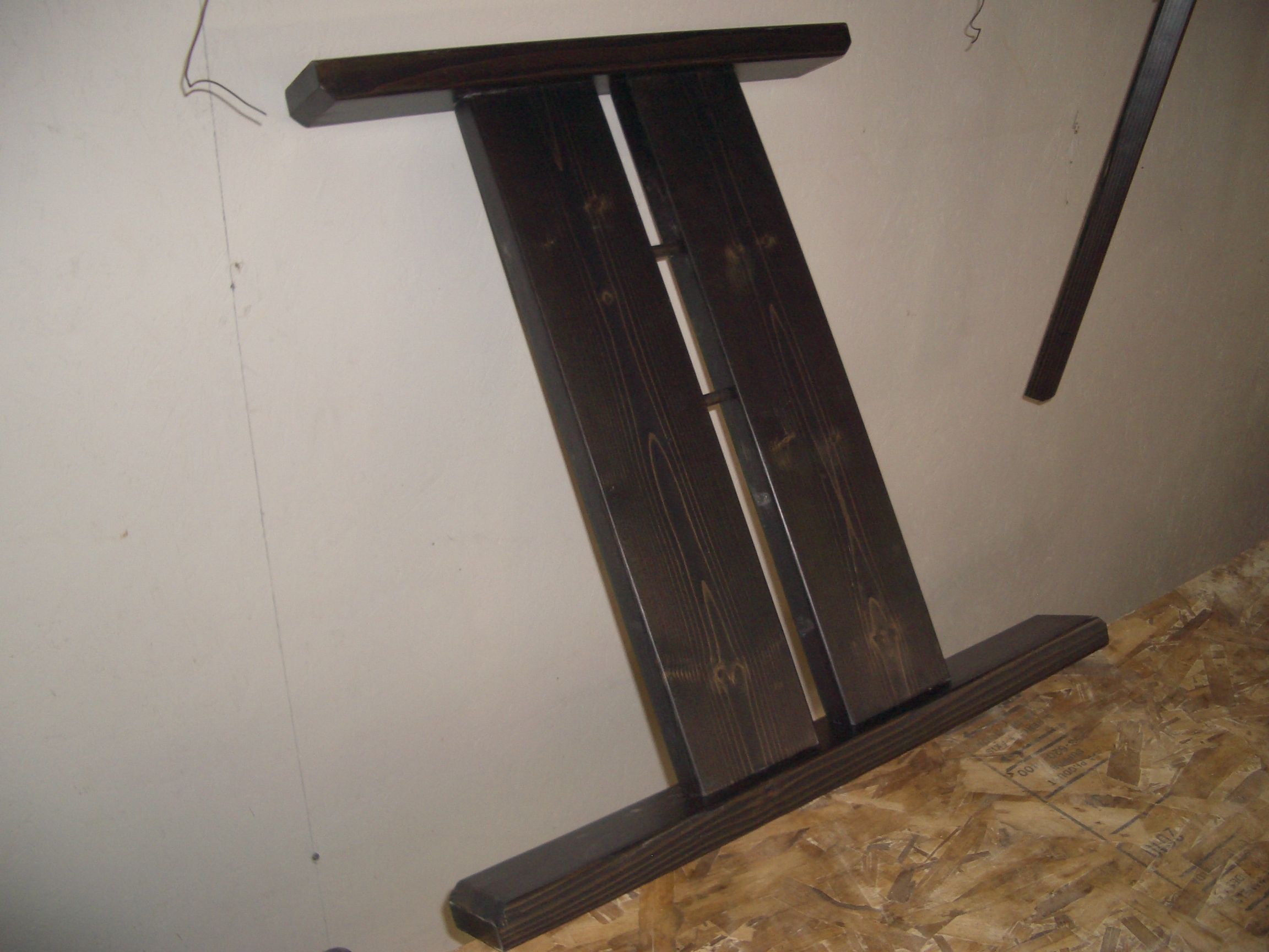 Cheap, Easy, Low-waste Trestle Table Plans : 8 Steps - Instructables