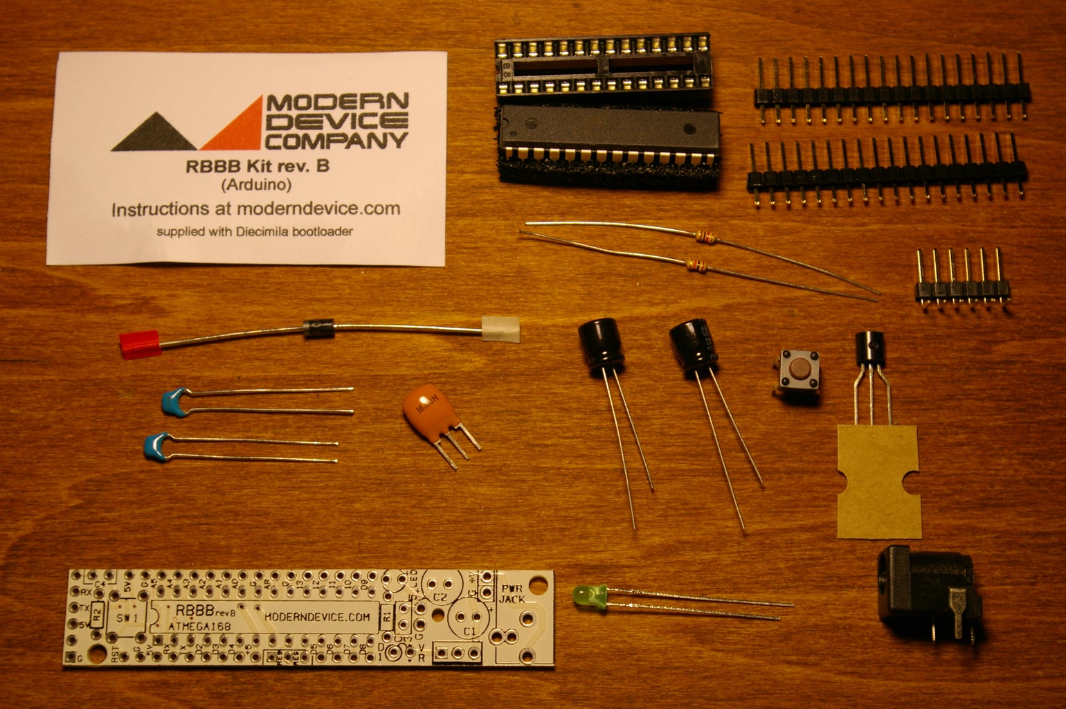 Assembling The Really Bare Bones Board Rbbb Arduino Clone Updated 16 Steps Instructables