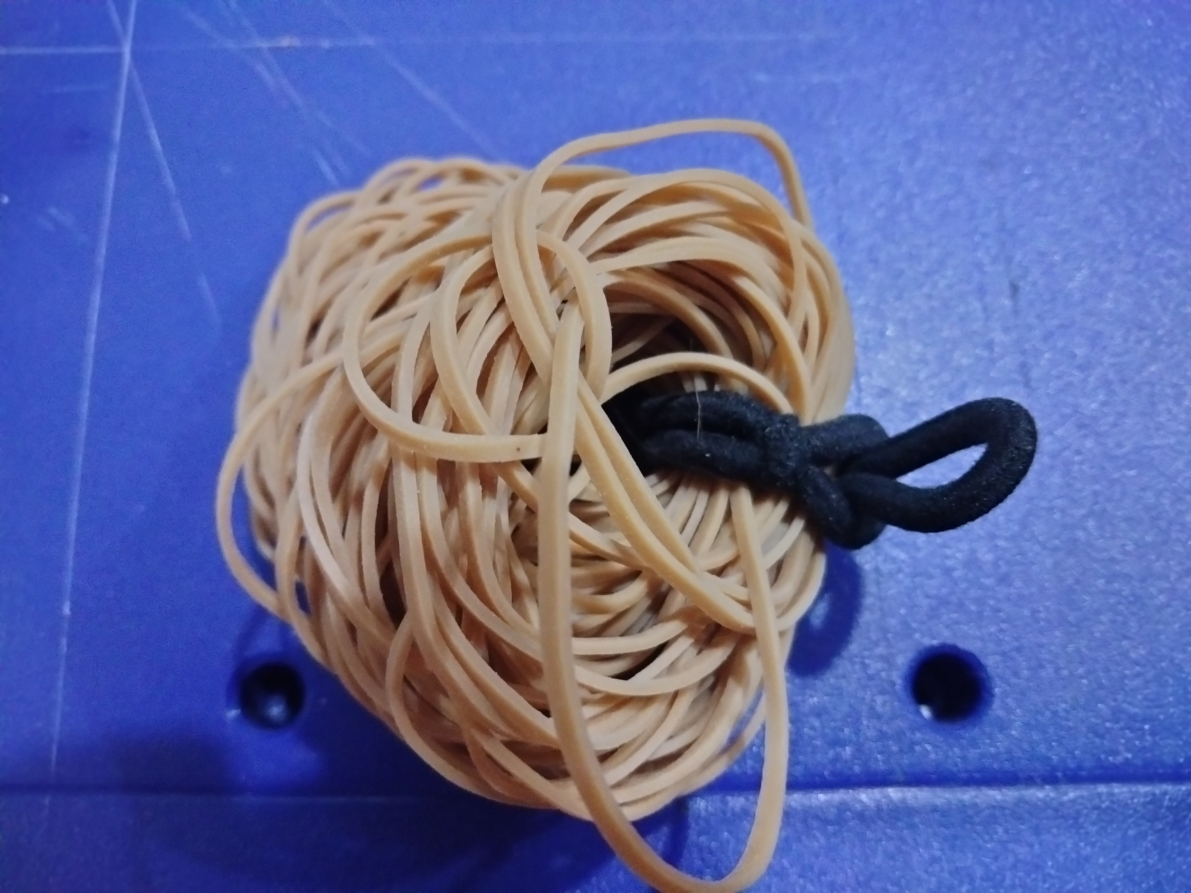 Doll Pom-Poms From Rubber Bands : 3 Steps - Instructables