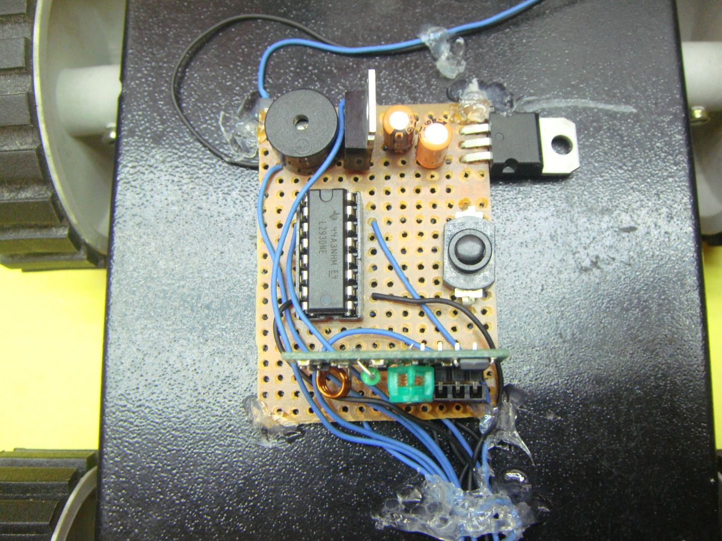 Gesture Controlled Robot : 19 Steps (with Pictures) - Instructables