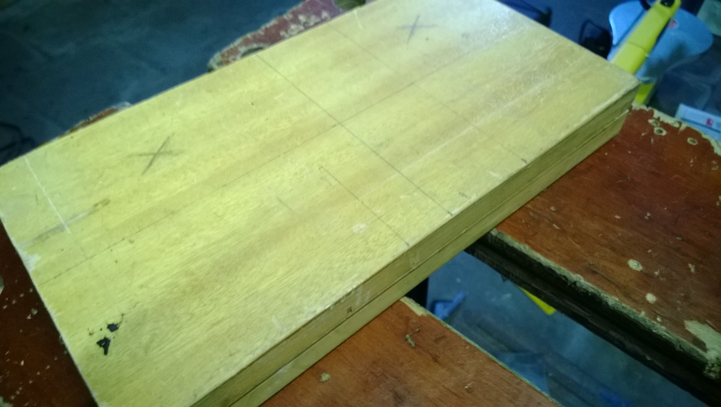 Variable-width Mitre Box : 4 Steps - Instructables