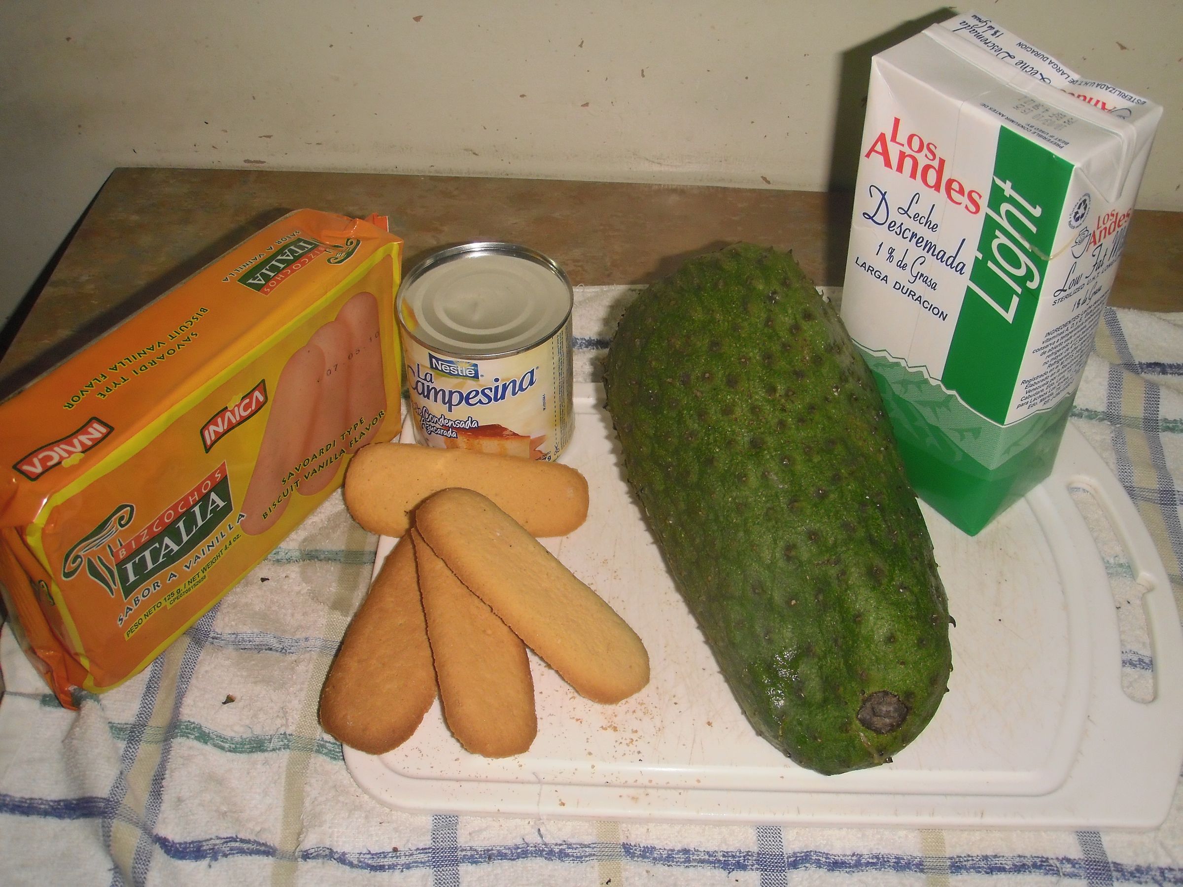 Soursop Cake - Torta De Guanabana : 9 Steps - Instructables