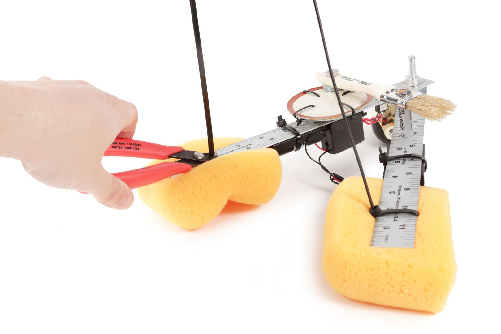 Sponge Bot : 25 Steps (with Pictures) - Instructables