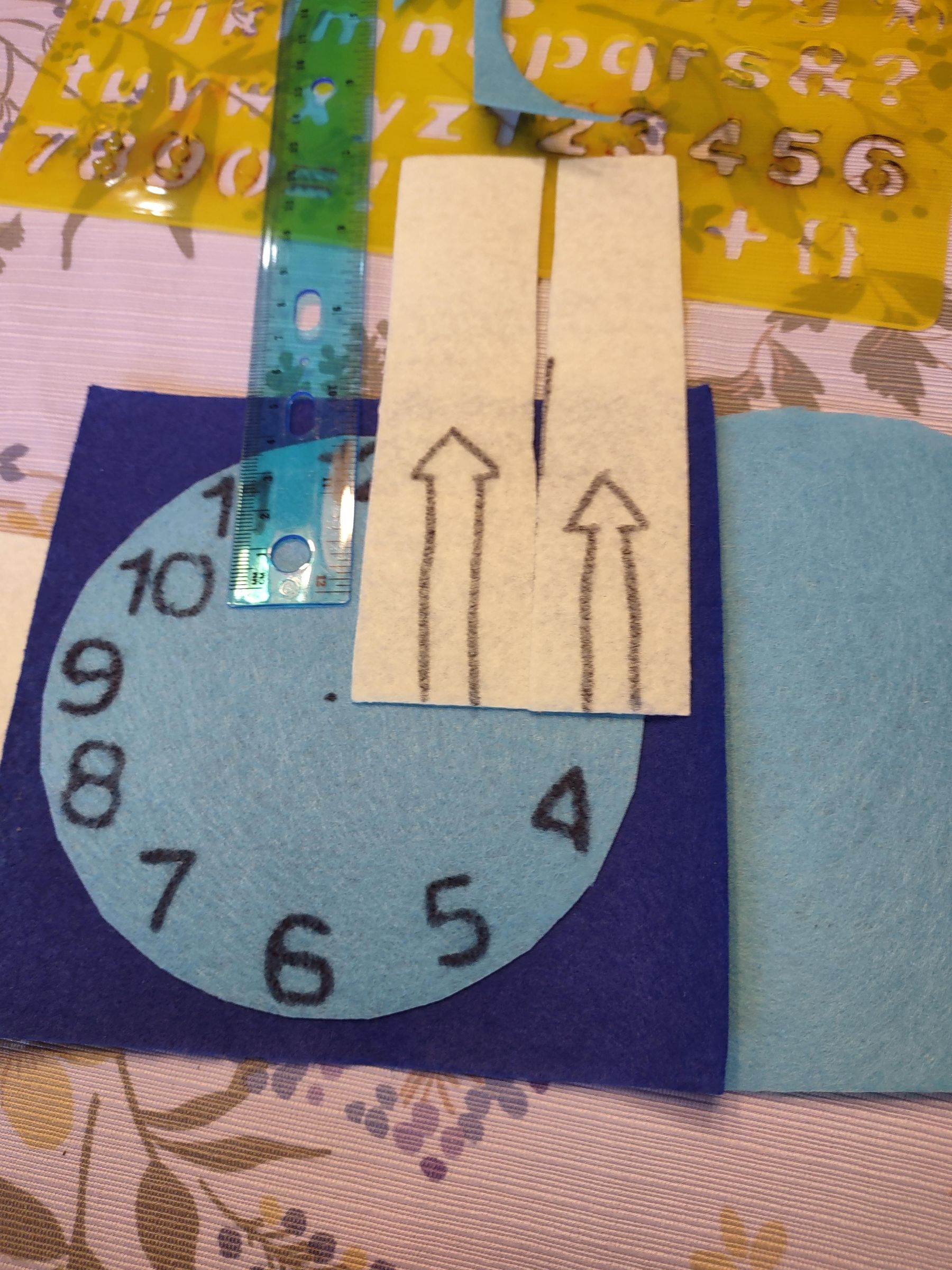 Fun Felt Fish! Practice Clock for Kids : 7 Steps (with Pictures ...