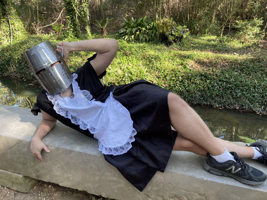 Maid Dress Tutorial (For Men or Women) : 8 Steps - Instructables