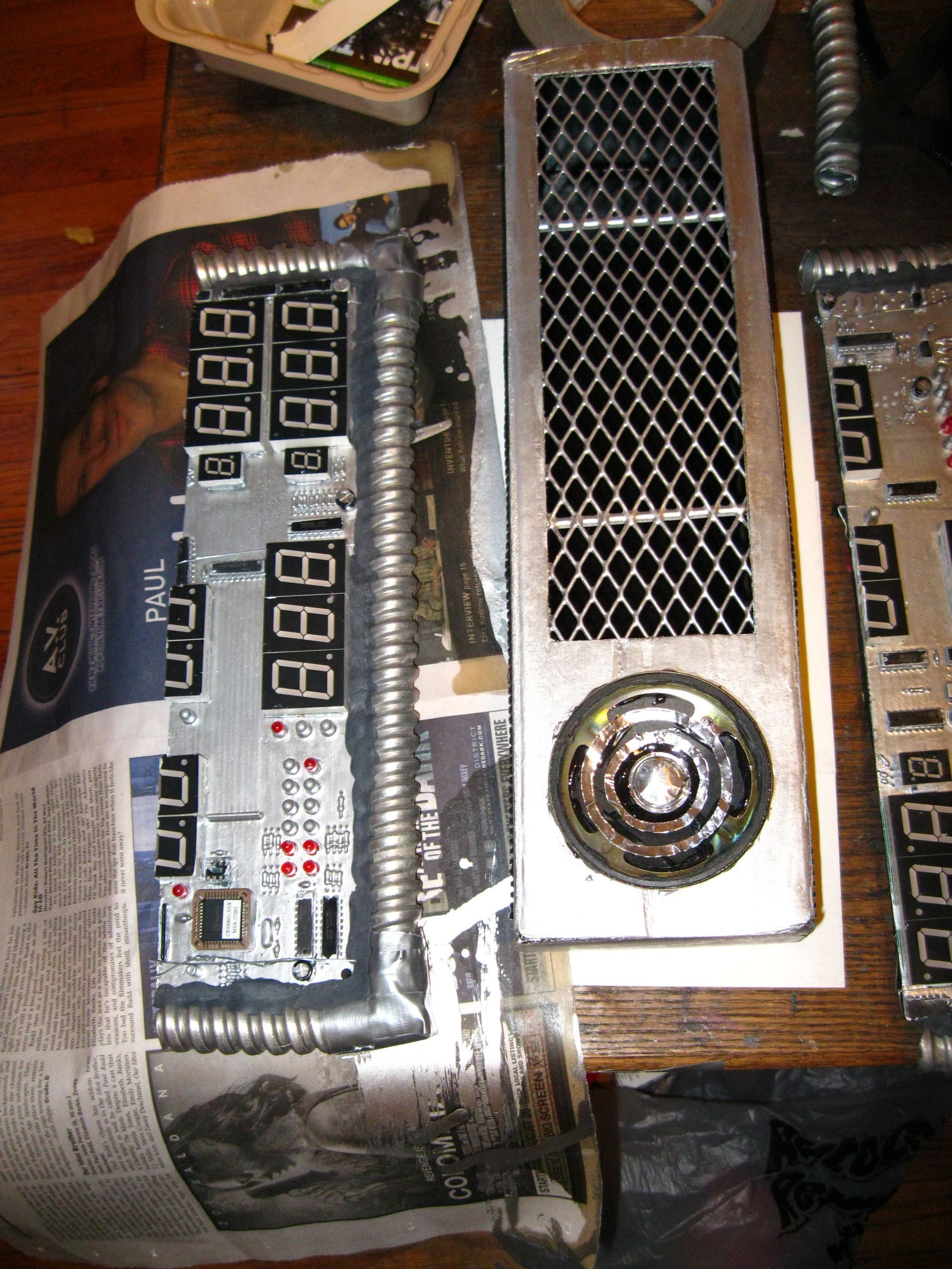 DOCTOR WHO CYBERMAN COSTUME : 5 Steps (with Pictures) - Instructables