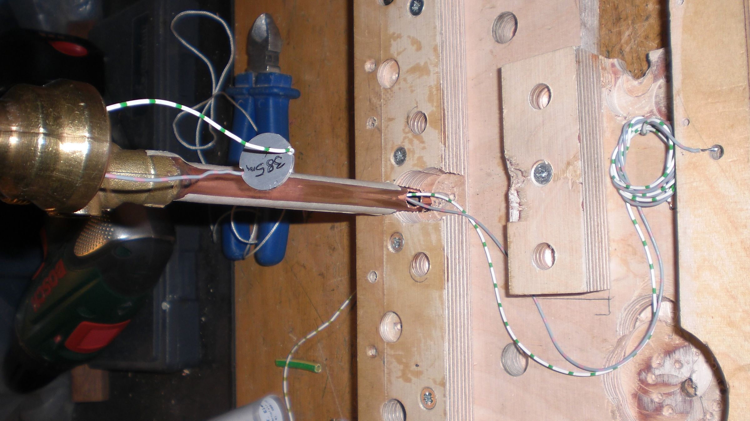 UV-Fluorescence Steampunk Lamp : 8 Steps (with Pictures) - Instructables