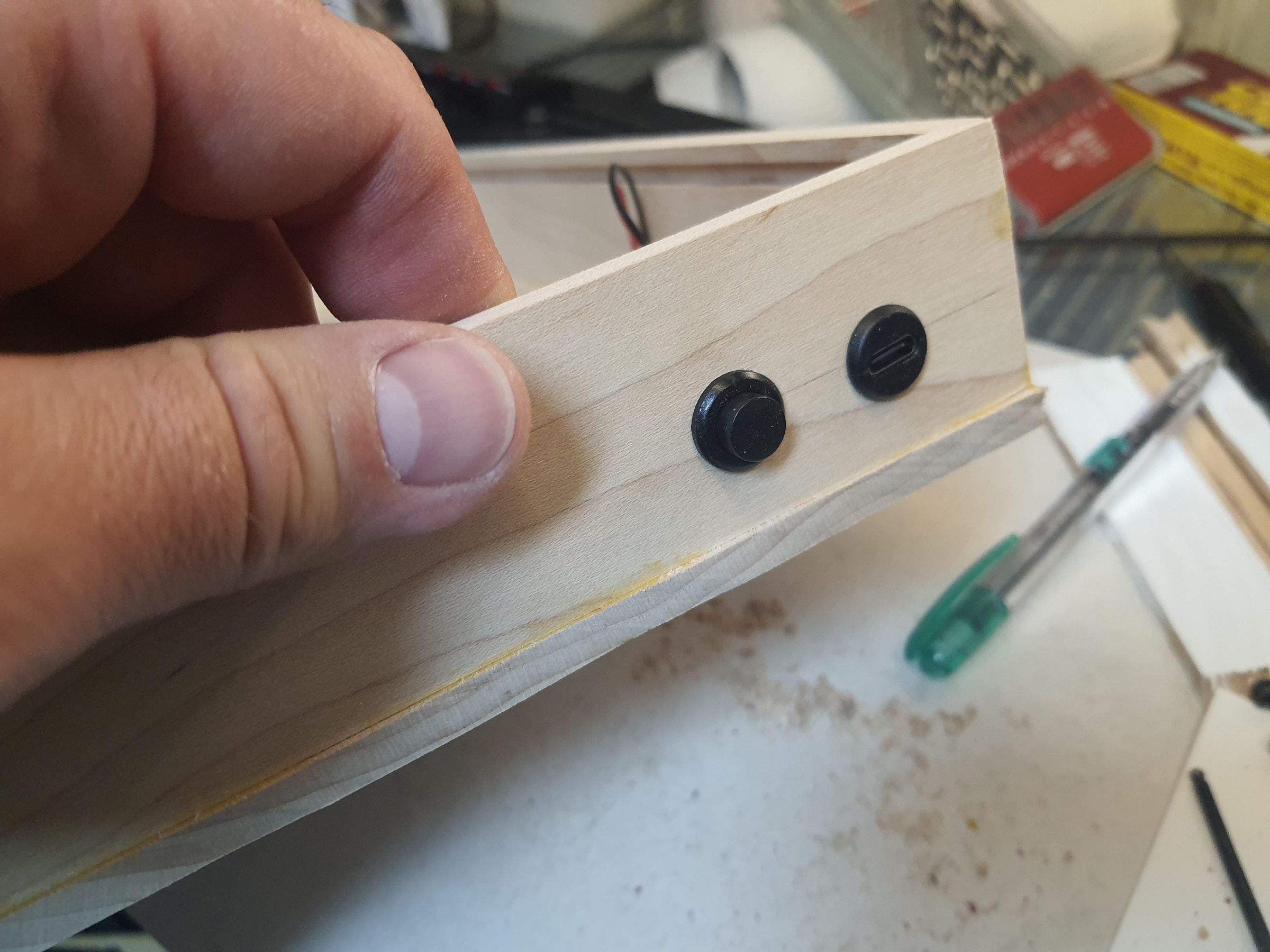 Lightbox With Wooden Frame : 14 Steps (with Pictures) - Instructables