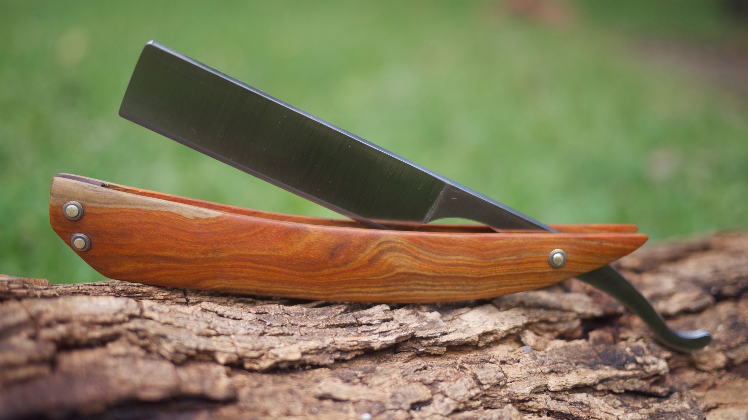 Cut Throat Razor : 11 Steps (with Pictures) - Instructables