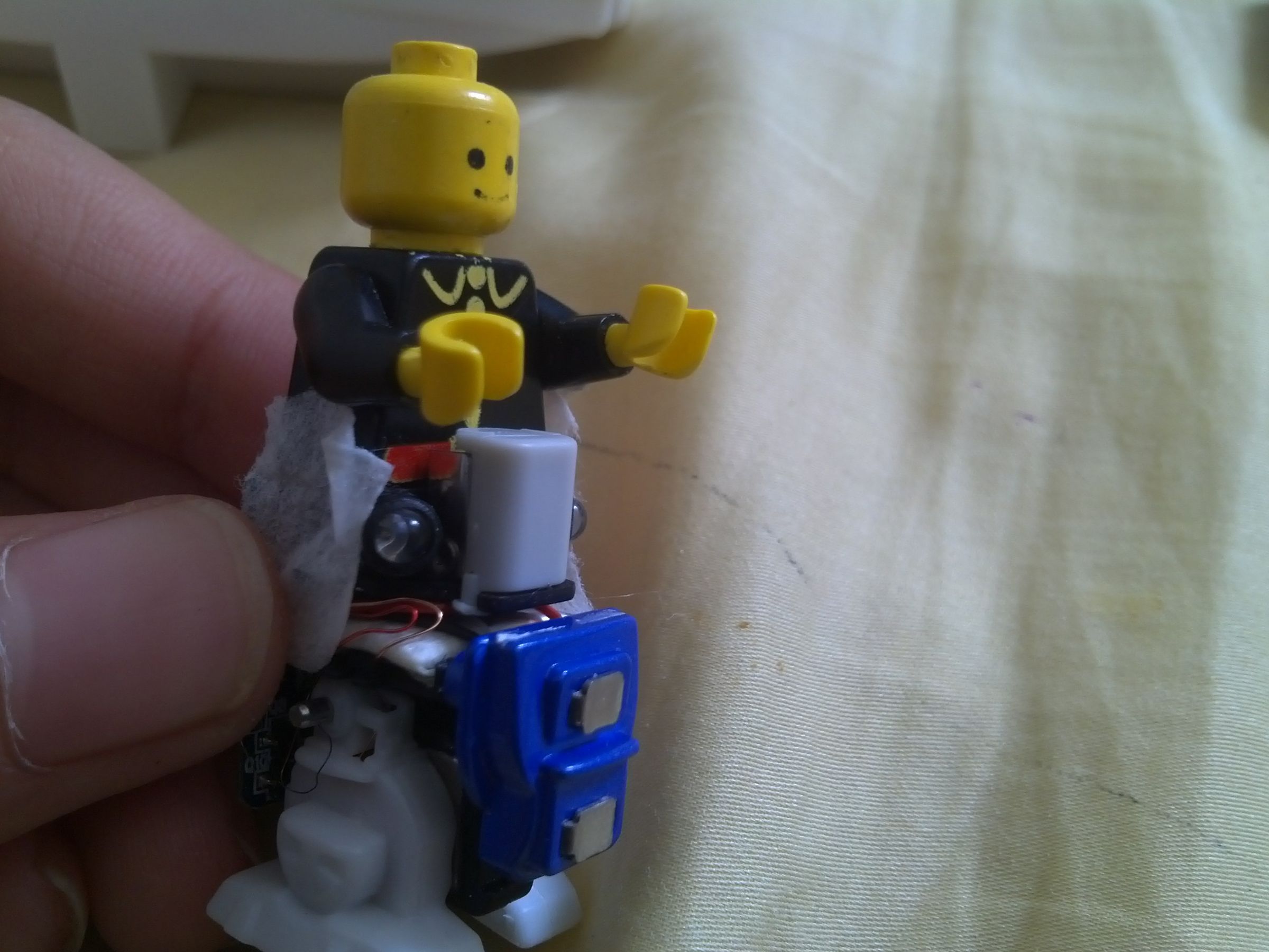 Make a Walking Robotic Lego Cyborg! ... ROBOTIC LEGO CYBORG???? : 10 ...