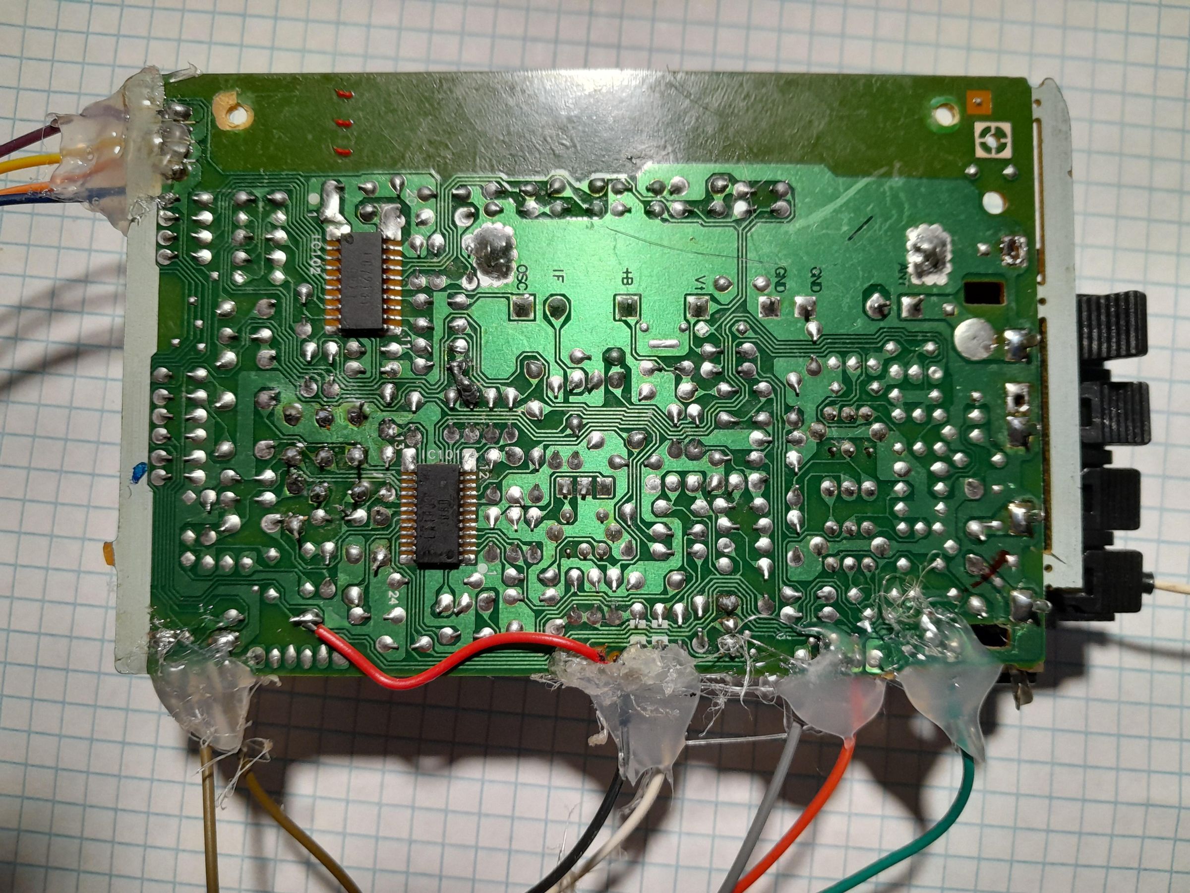 Sanyo CCB (Computer Control Bus) : 7 Steps - Instructables