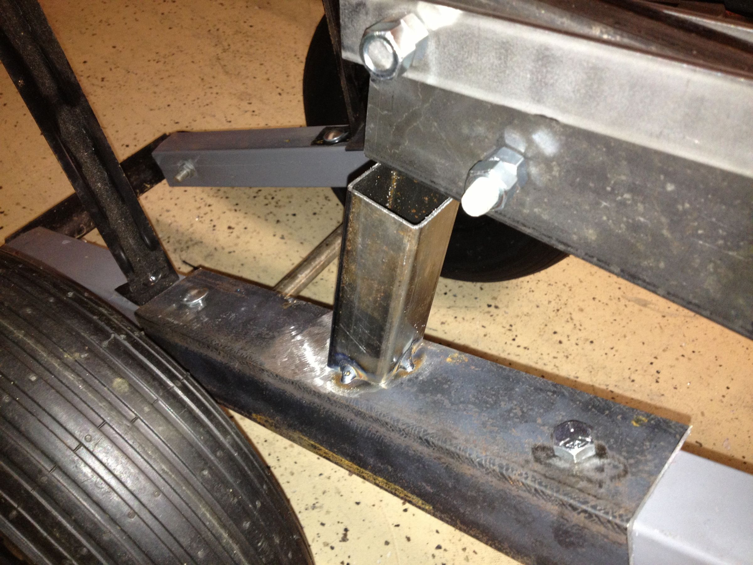 6-Wheeled R/C Wheelbarrow With Pneumatic Dump : 11 Steps (with Pictures ...