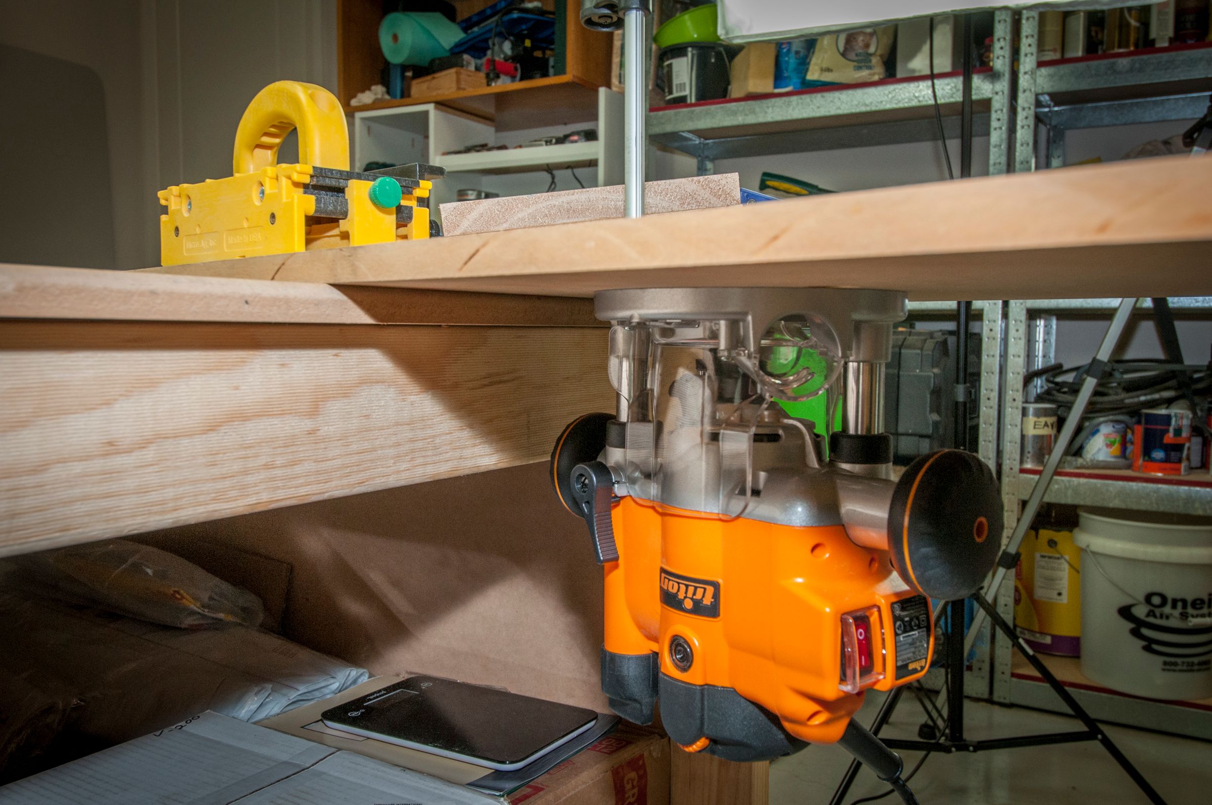 How to Build a Router Table for Woodworking for Under $10 in 10 Minutes ...