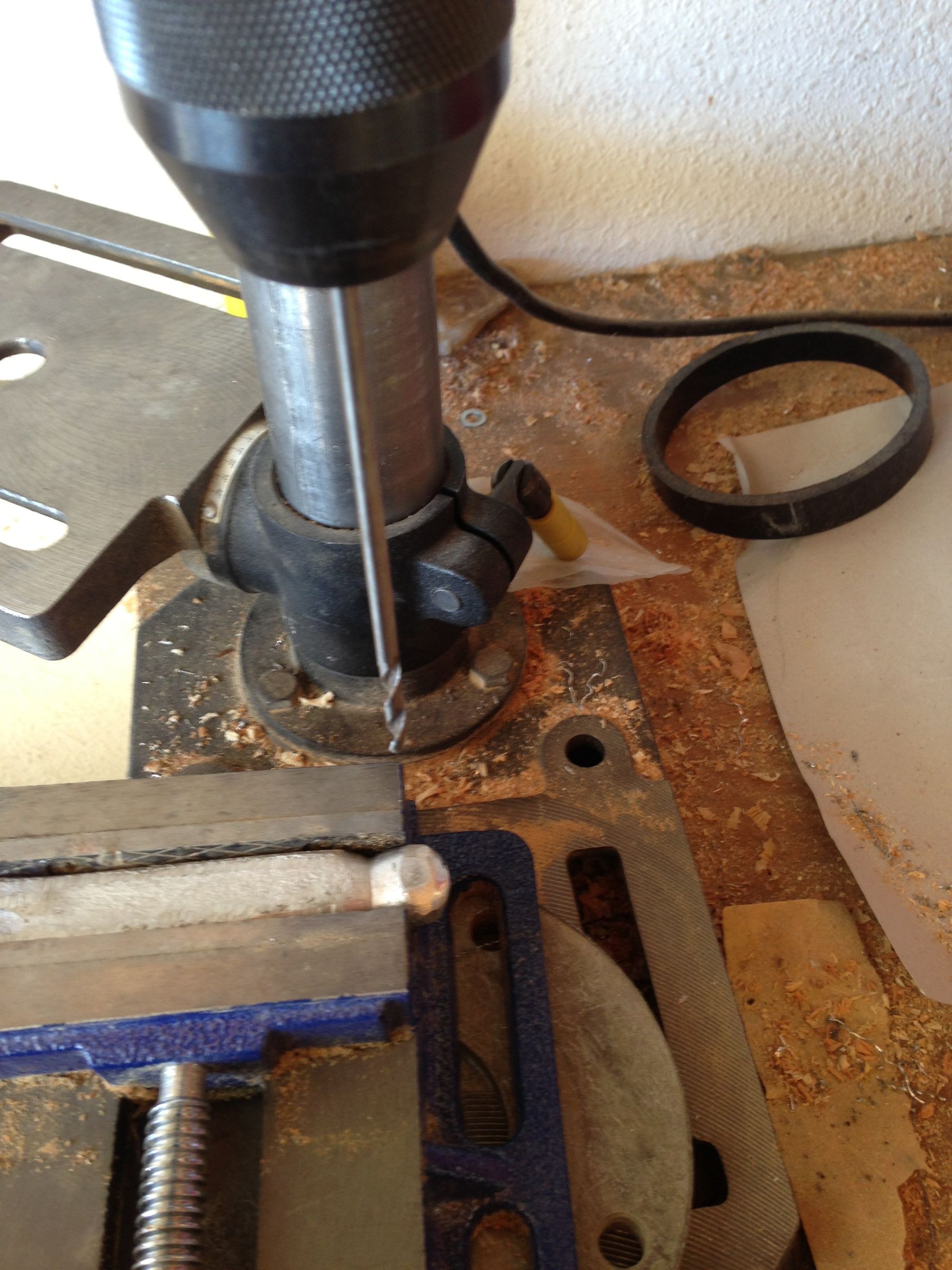 Build a Custom Bone Kickstand With Cast Aluminum : 10 Steps (with ...