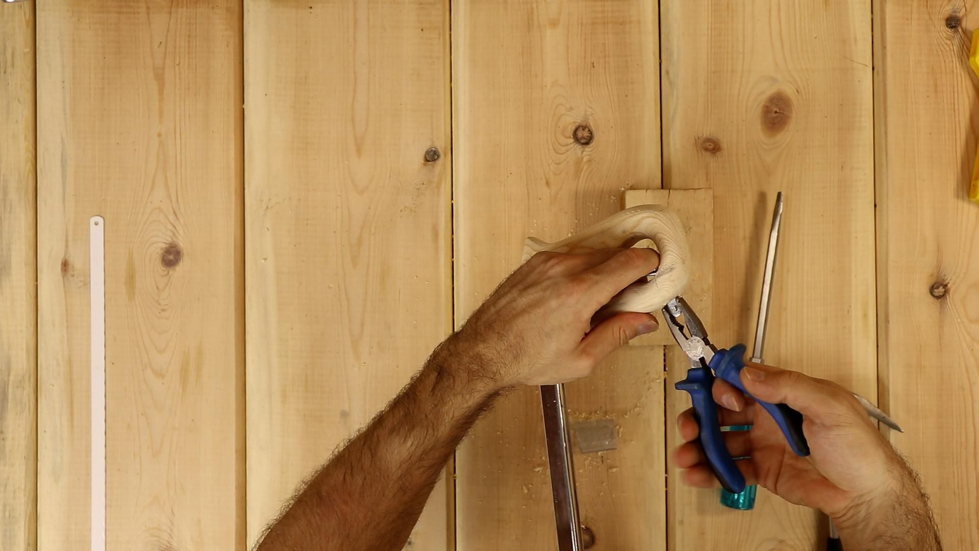 Hacksaw Handle : 4 Steps (with Pictures) - Instructables