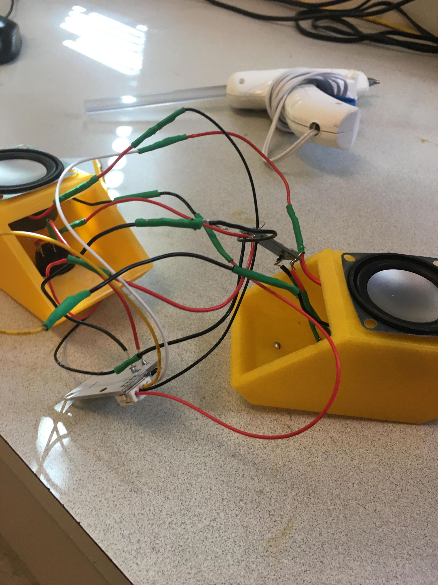 Two Person Phone : 6 Steps - Instructables