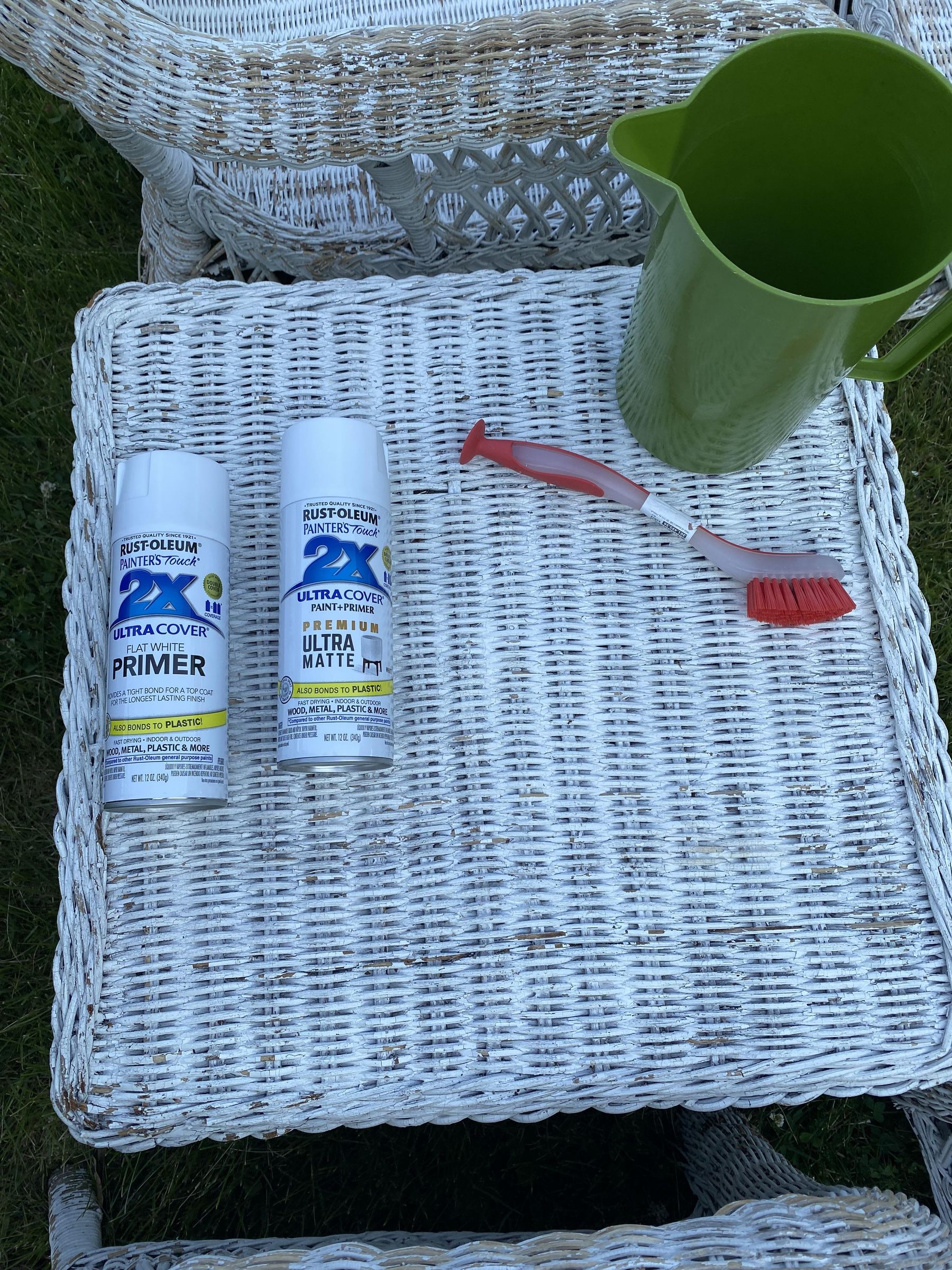 Clean and Repaint Your Old Wicker Furniture : 8 Steps (with Pictures ...