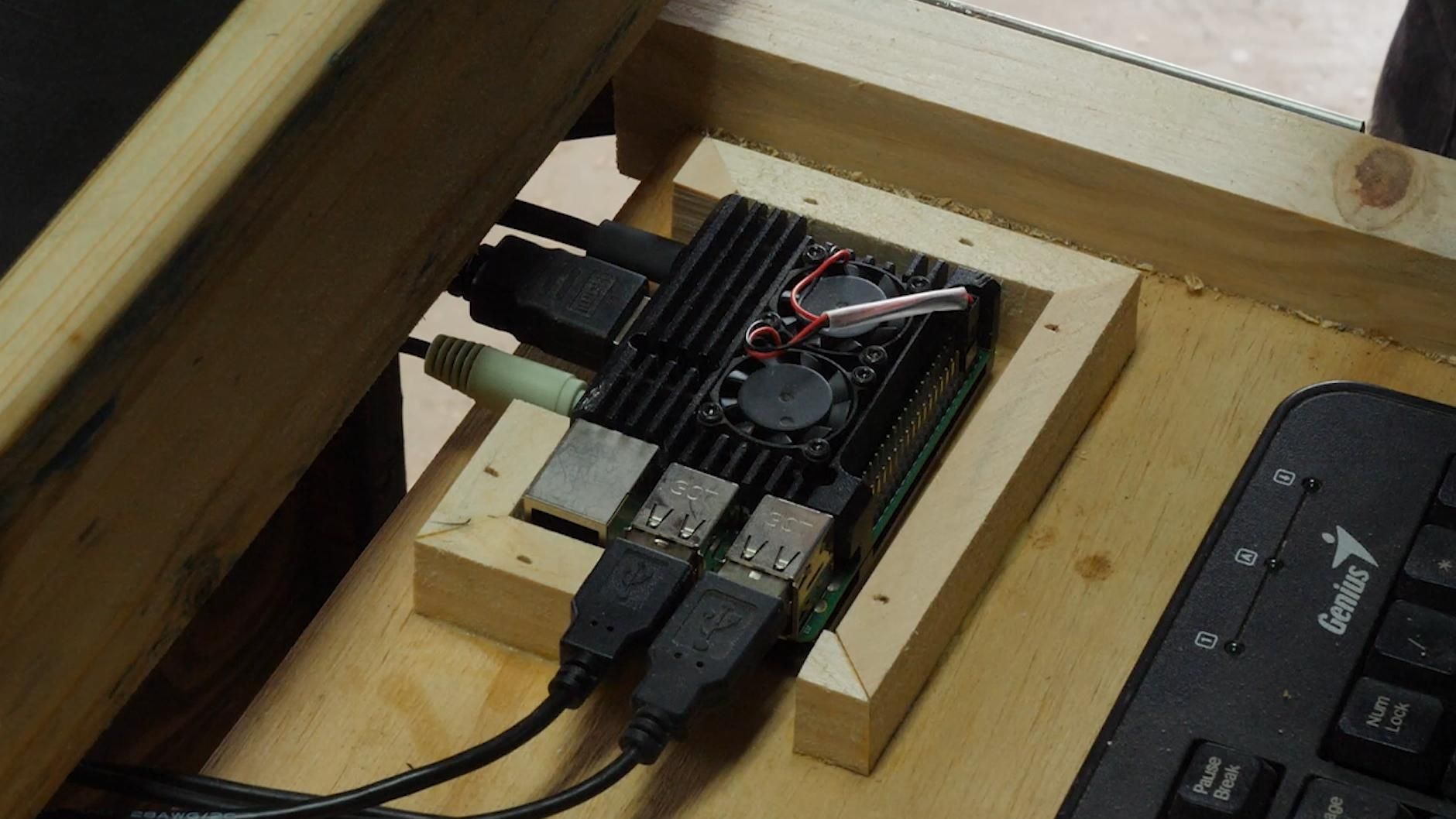 Arcade Machine for the Lounge Room - From a Pile of Old Pallets : 16 ...