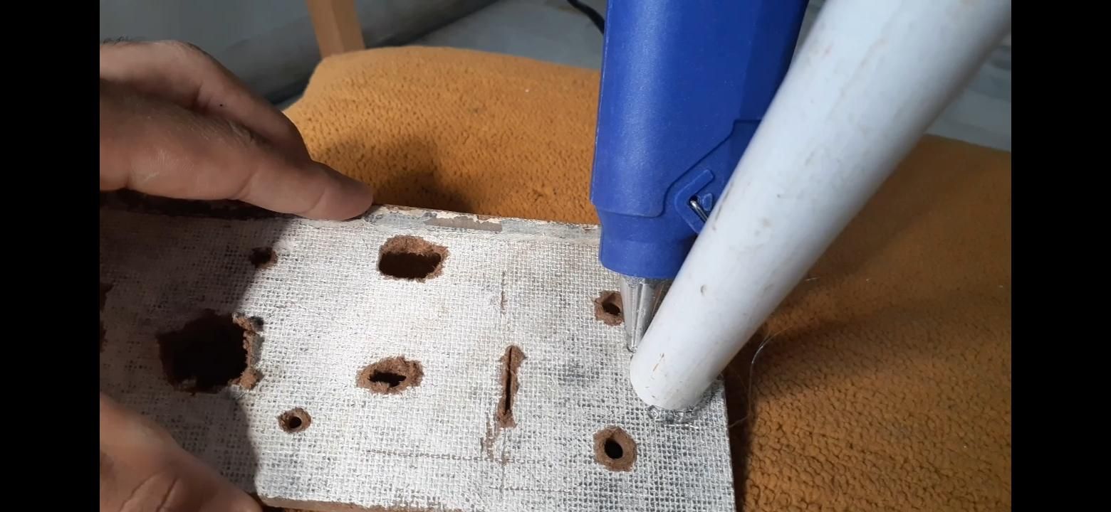 LAB BENCH TOOL HOLDER : 8 Steps - Instructables