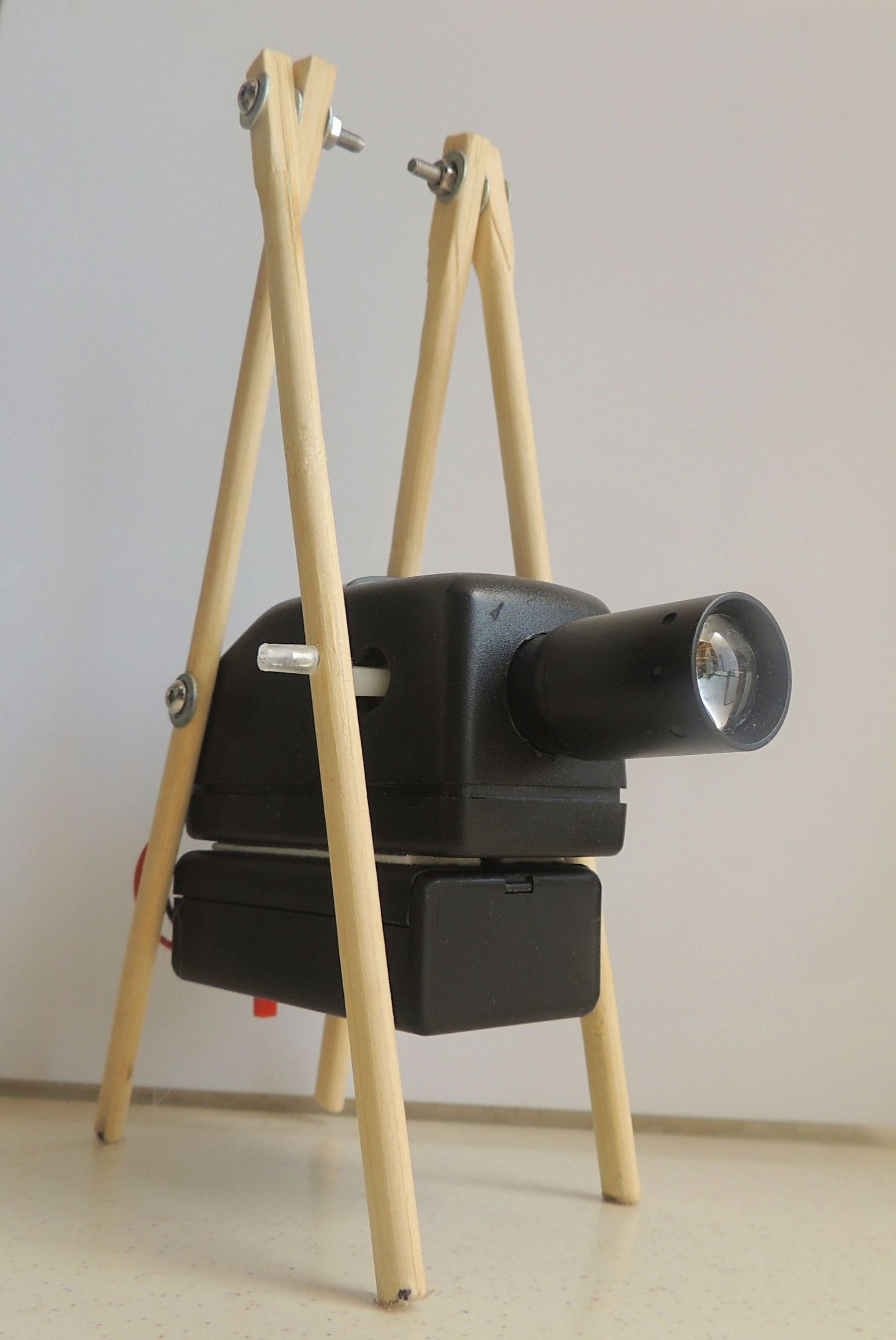 Chopsticks, the Robot : 9 Steps (with Pictures) - Instructables
