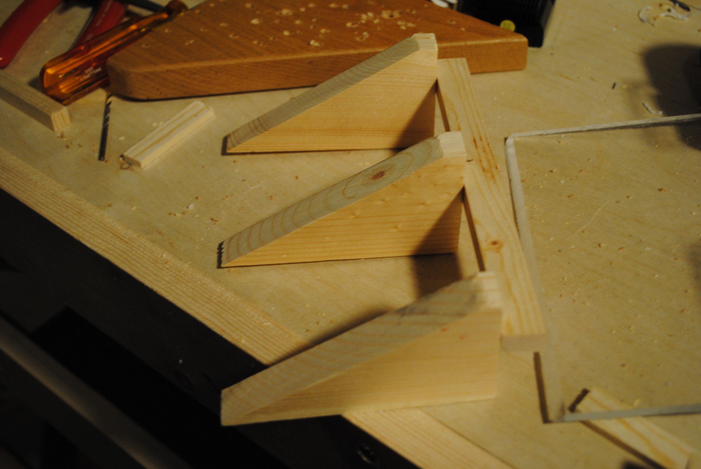 How to Make a Sumo Bot (Science Olympiad 2011 Rules) : 14 Steps (with ...