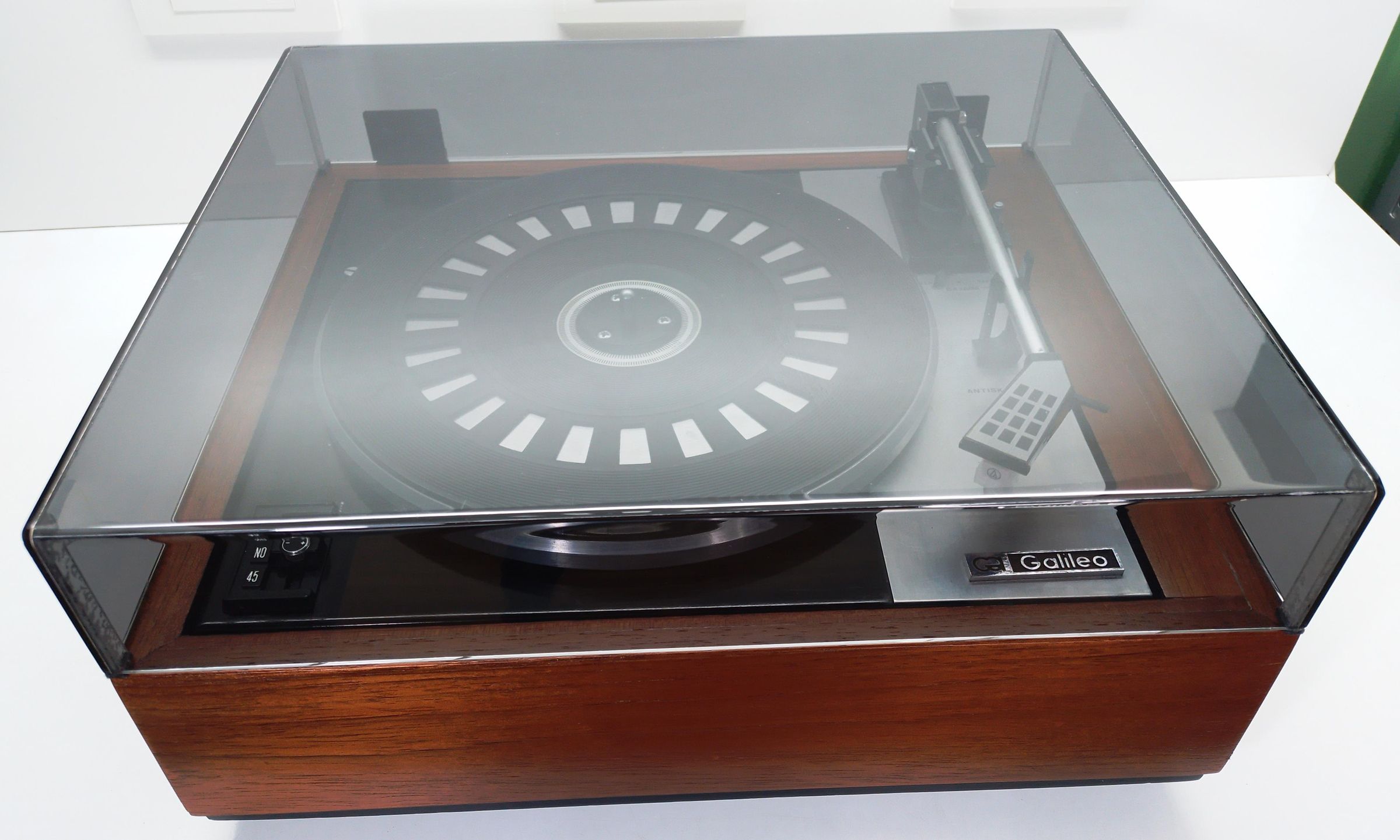 Restoring an Early 1970s Turntable : 12 Steps (with Pictures ...