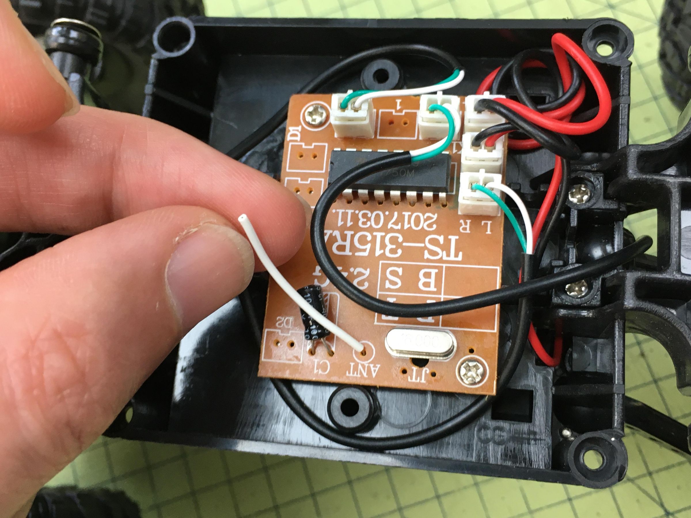 Bo Peep's Skunk Mobile - Remote Control Plushy : 77 Steps (with ...