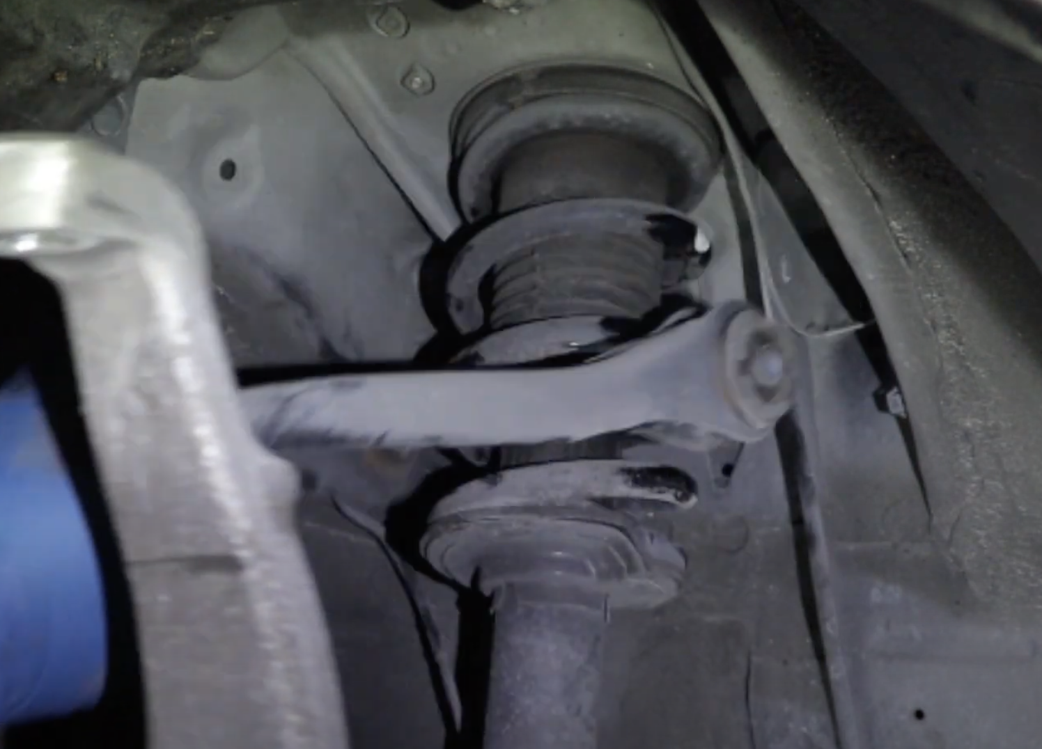 How to Install Adjustable Balljoints to Adjust Camber : 7 Steps ...